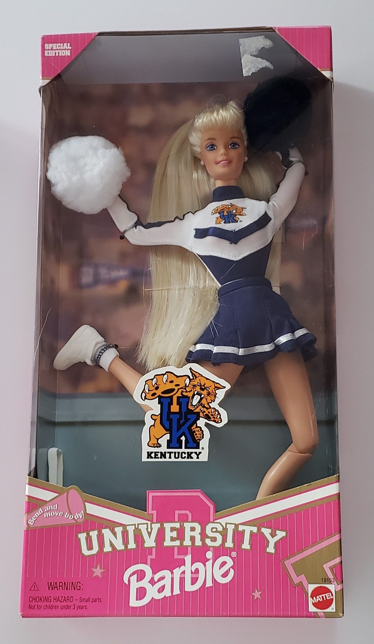 Barbie - Special Edition University Cheerleader Barbies 1996 ...