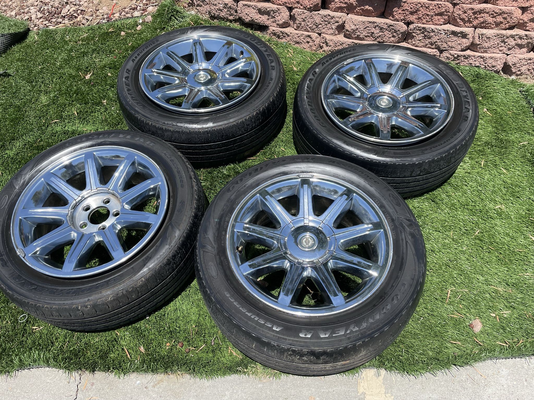 Chrysler Chrome Rims