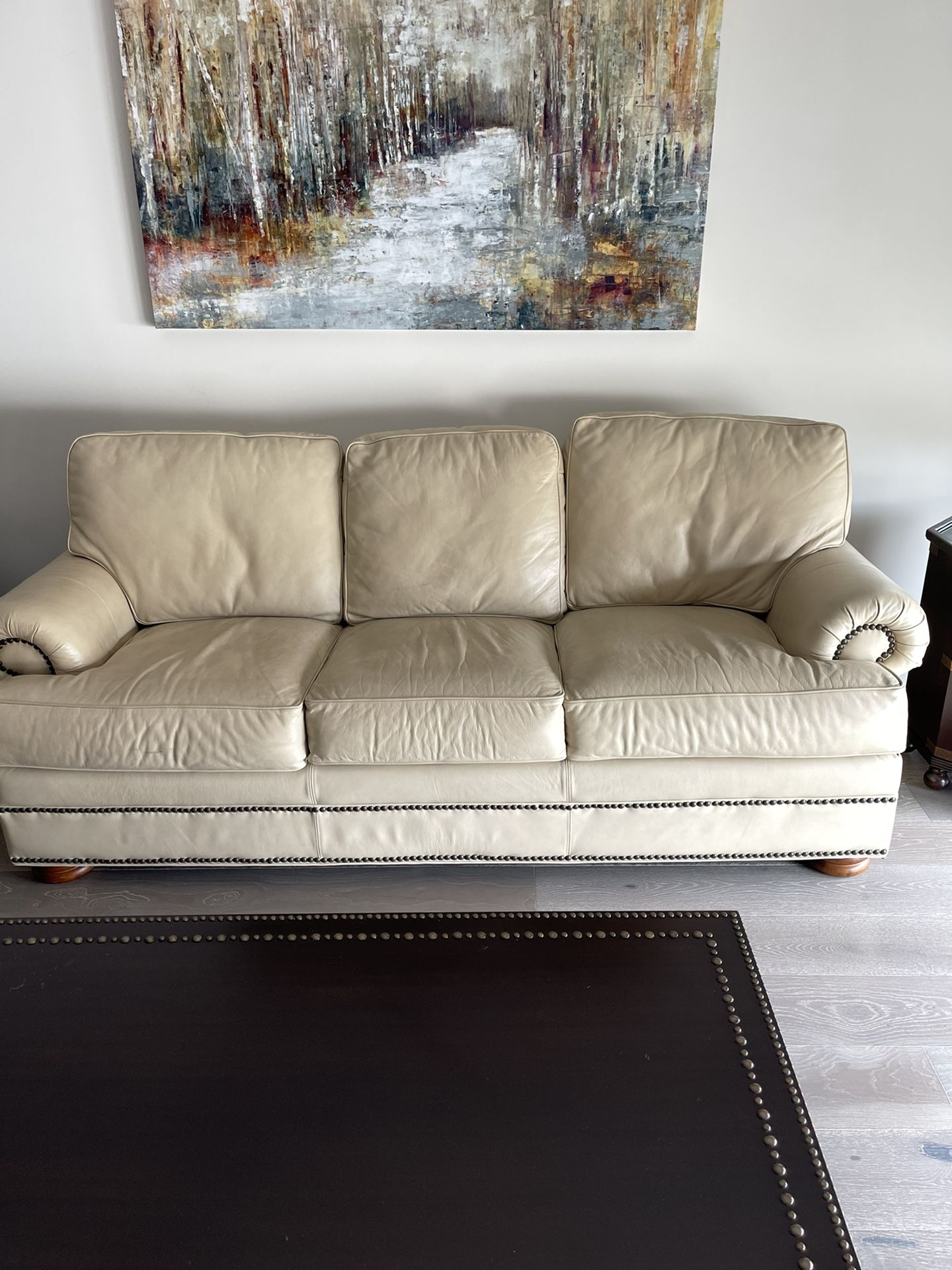 Thomasville Furniture Leather Sofa And Loveseat for Sale in Huntington ...
