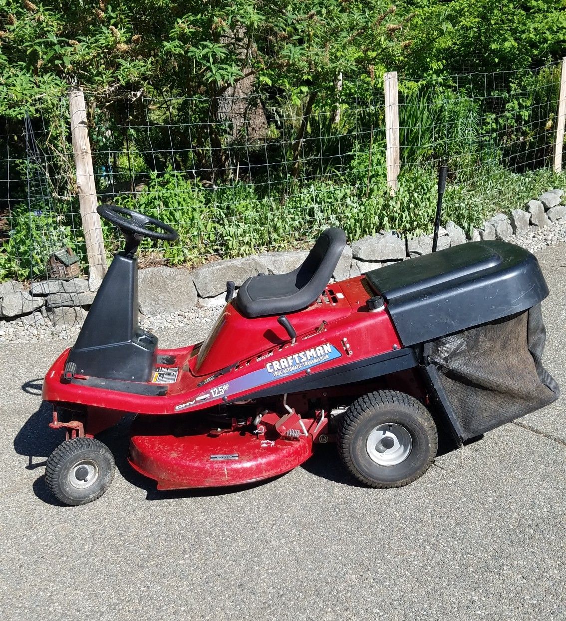 Craftsman 12.5hp riding lawn mower. for Sale in Olympia, WA - OfferUp