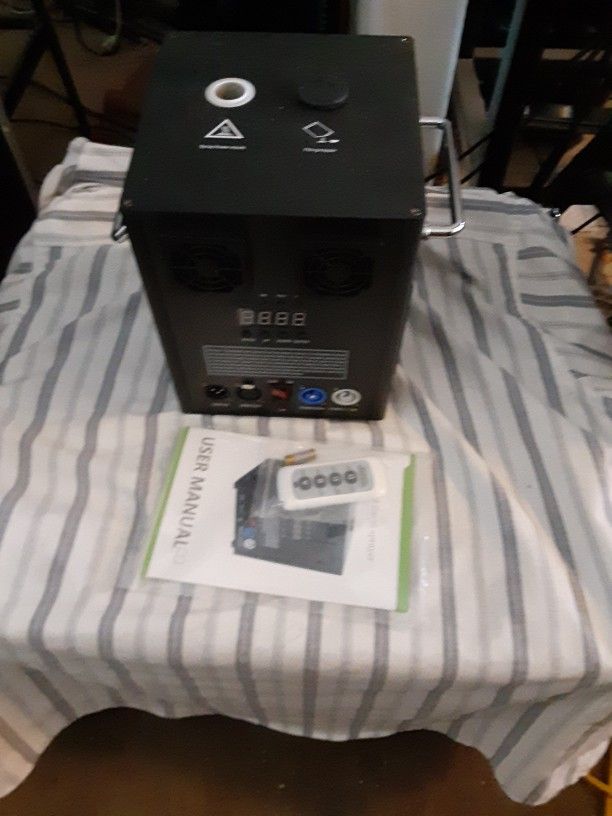 Dmx Controlled Electronic Safe Cold Spark machine for Sale in Crestline ...