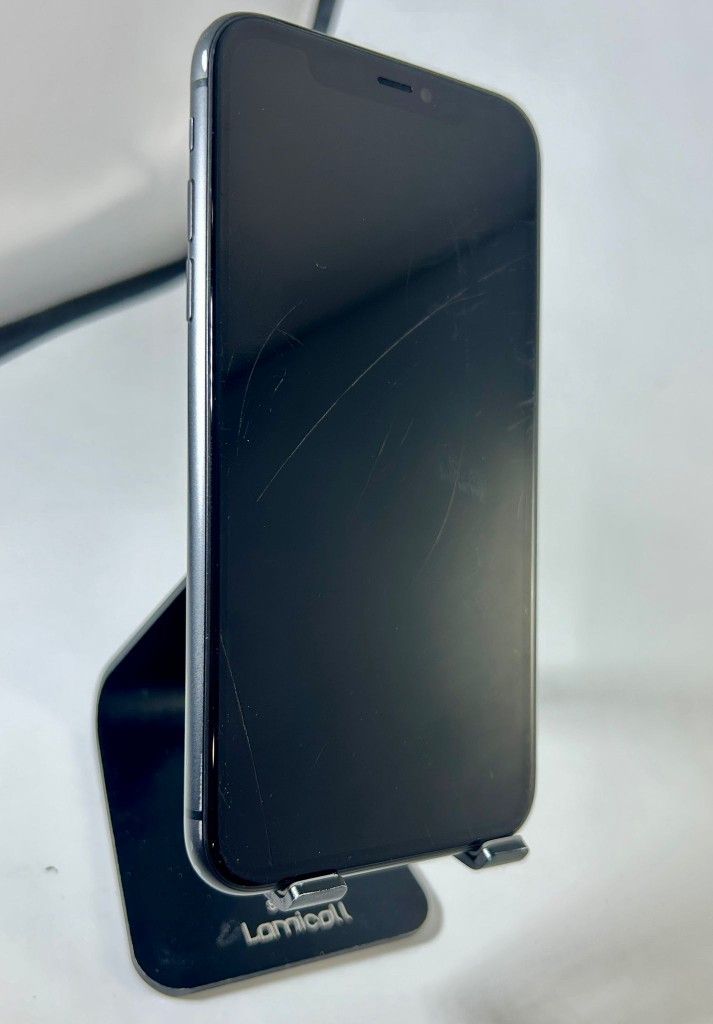 Apple IPhone 11 128GB UNLOCKED Deep Scratches On Glass Fully Functional ...