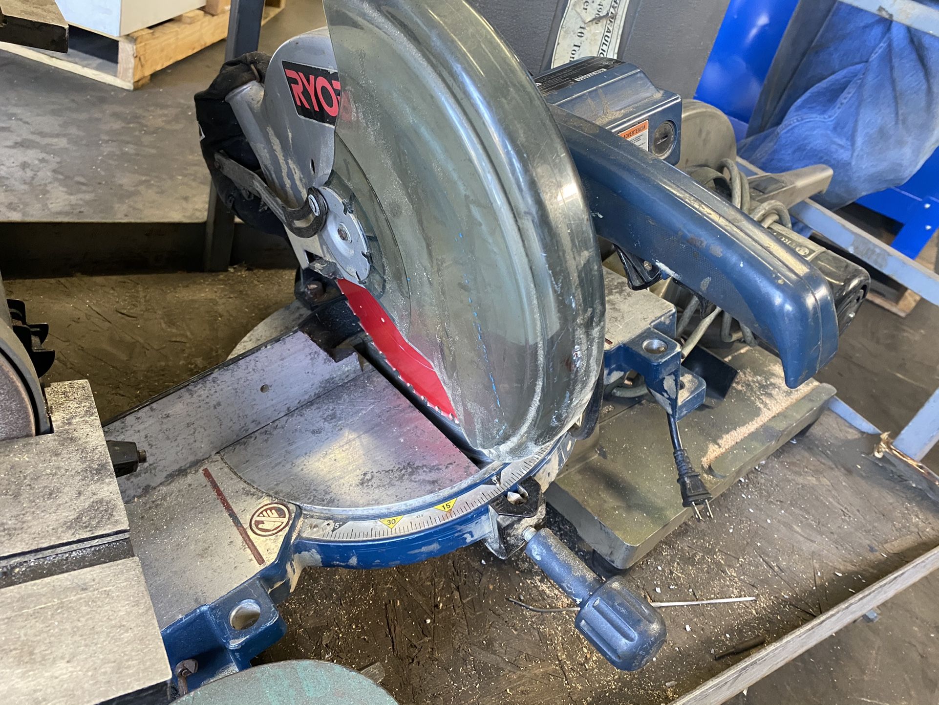 Ryobi Ts1300 Miter Saw And Tru Power Cut Off Saw Tools Machinery Tools Machinery