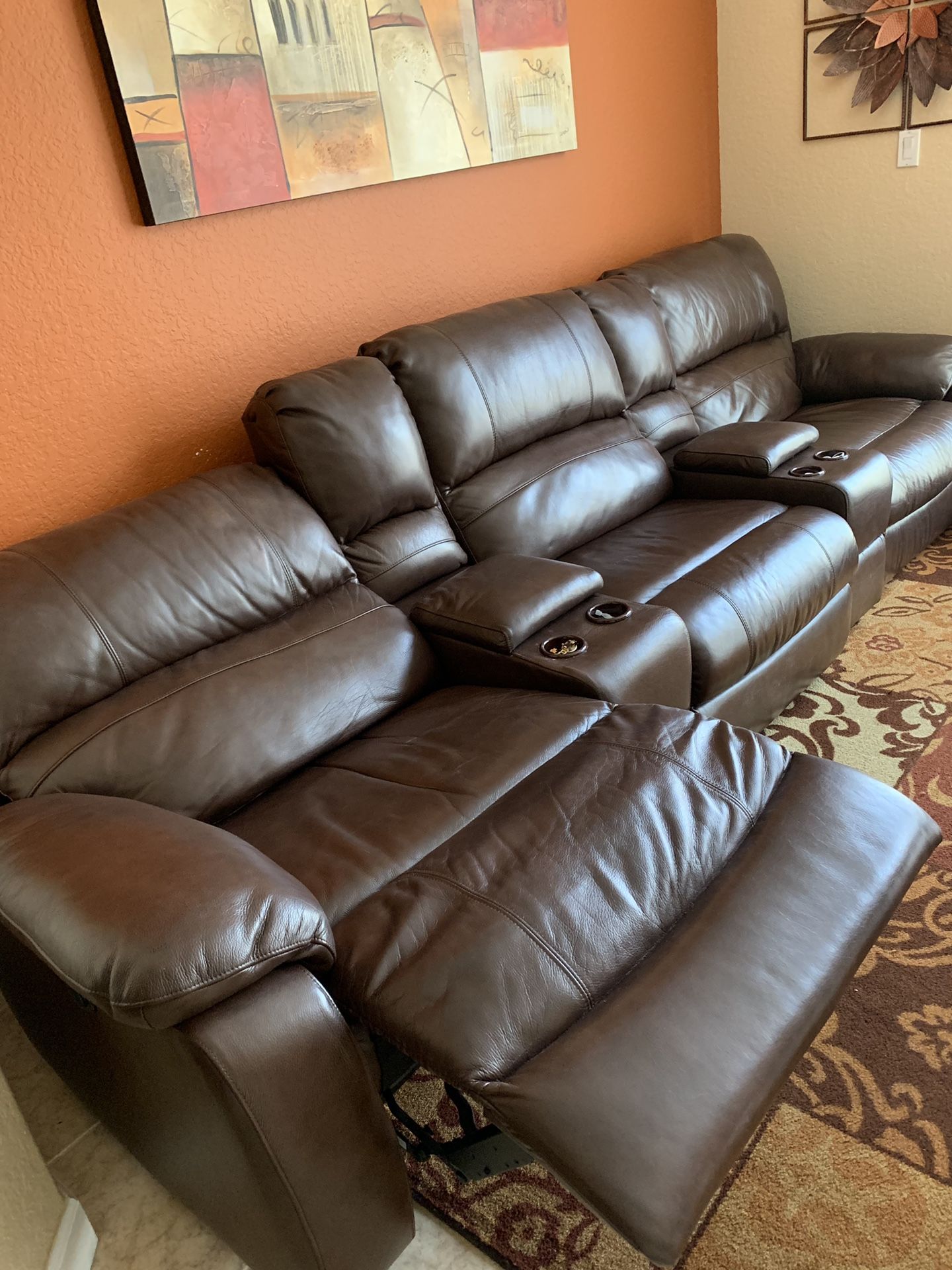 Leader Sofa (Motion) for Sale in Miami, FL - OfferUp