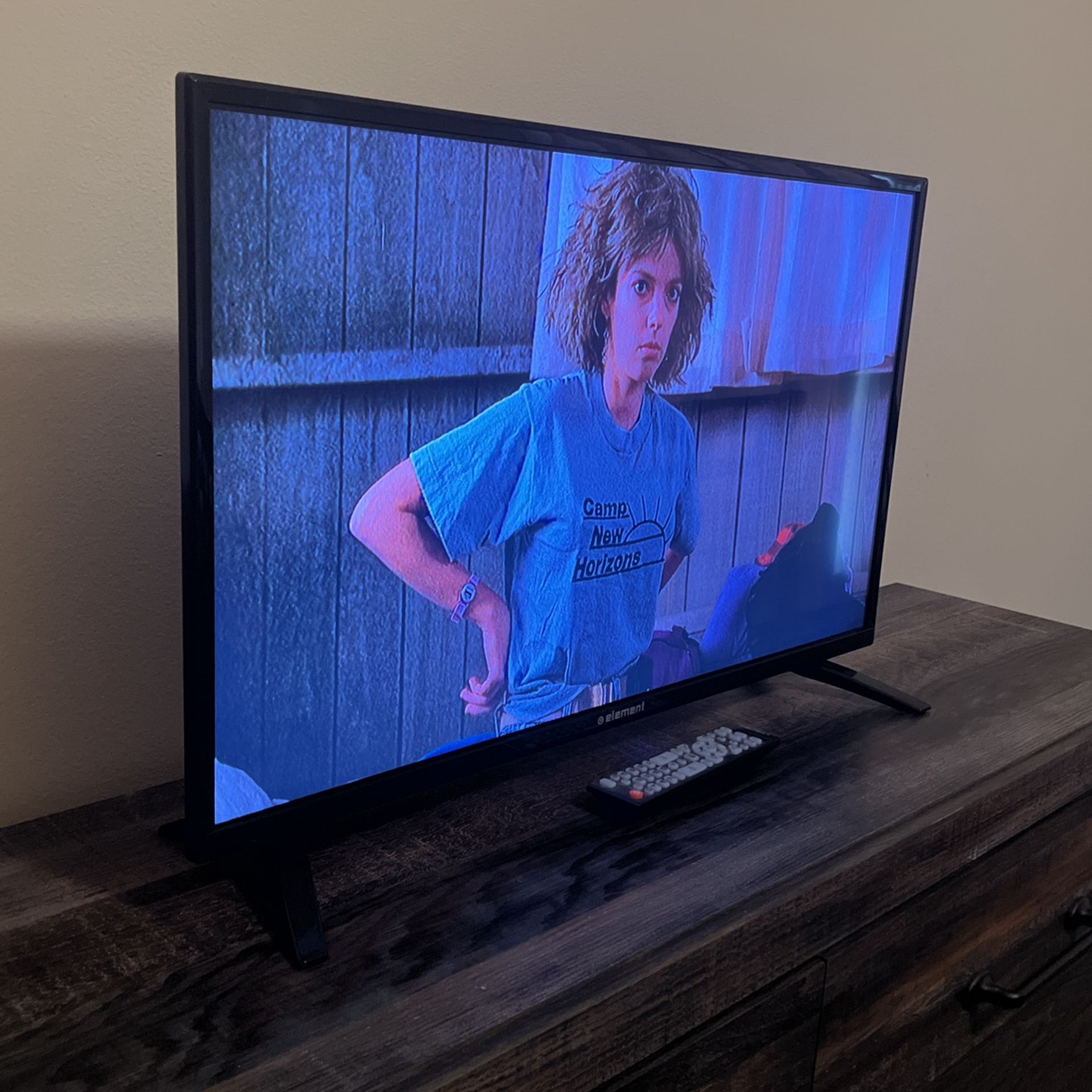 24 Inch TV for Sale in Lafayette, LA - OfferUp