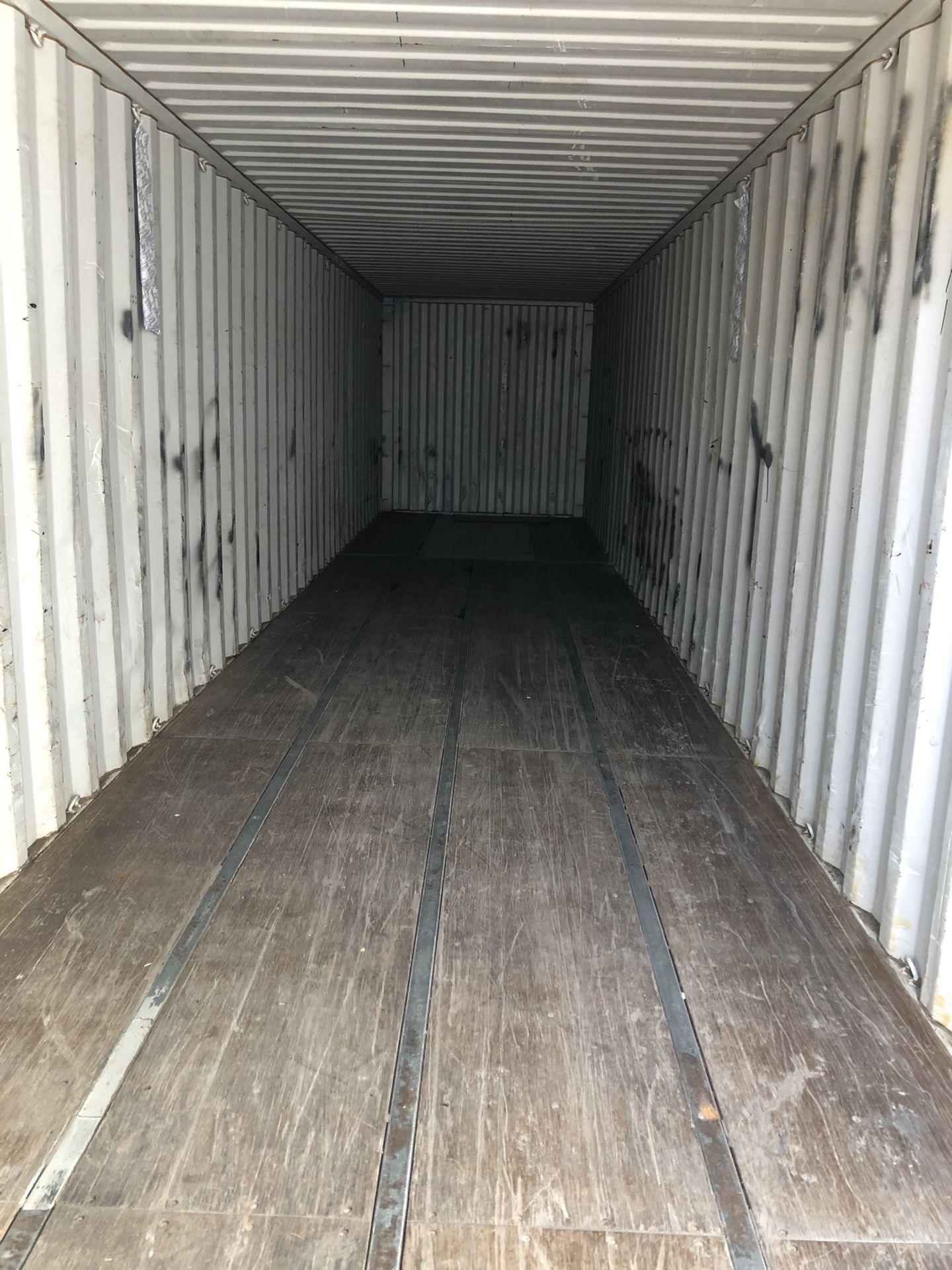 LOCAL 8x40 shipping cargo container connex storage. Come see in person ...