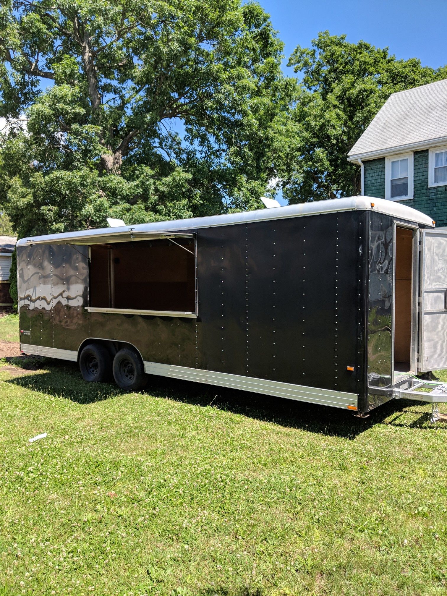 Wells Cargo 24 ft Trailer 7 high 7 wide for Sale in East Providence, RI ...