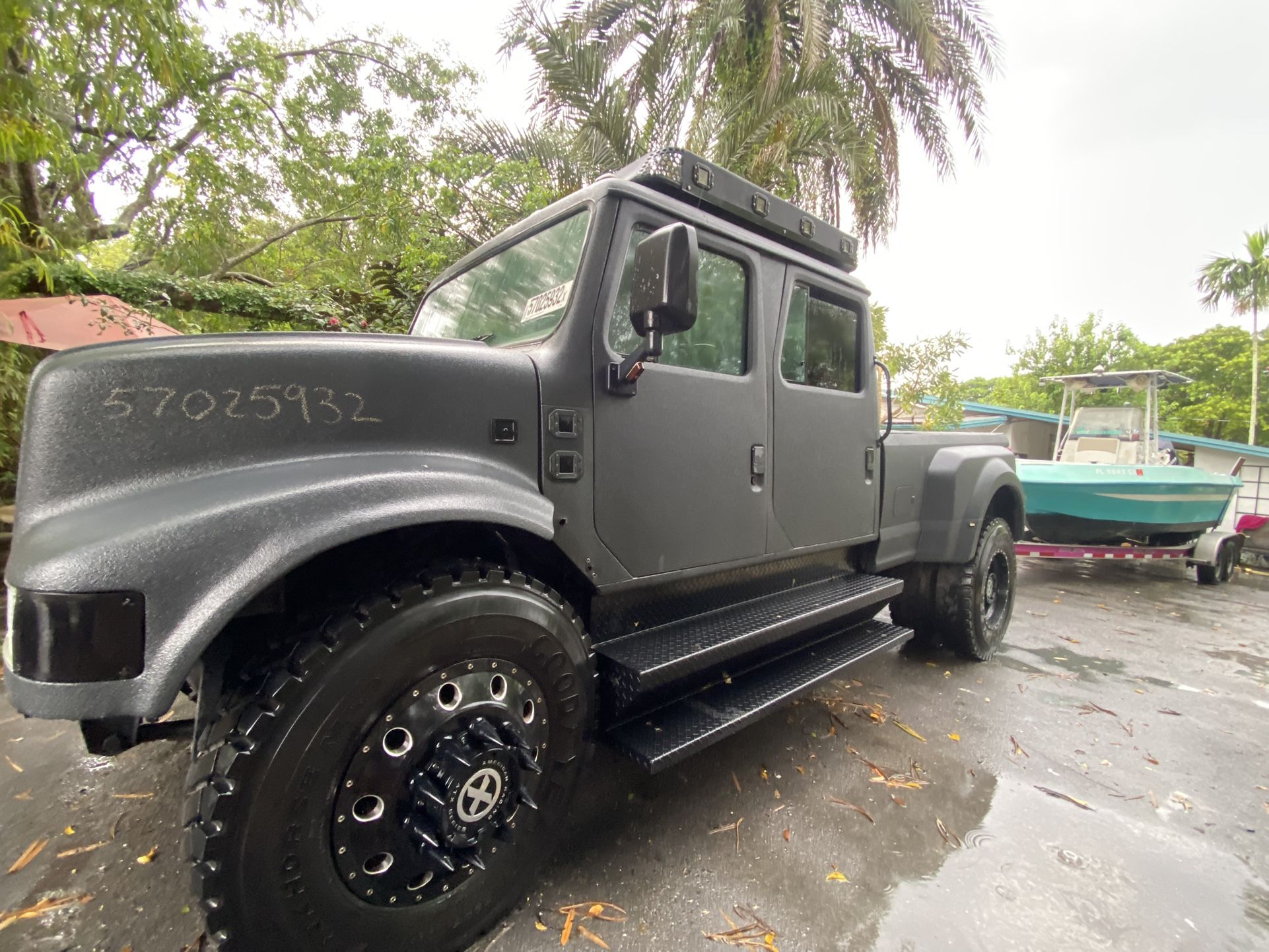 Custom International Trucks