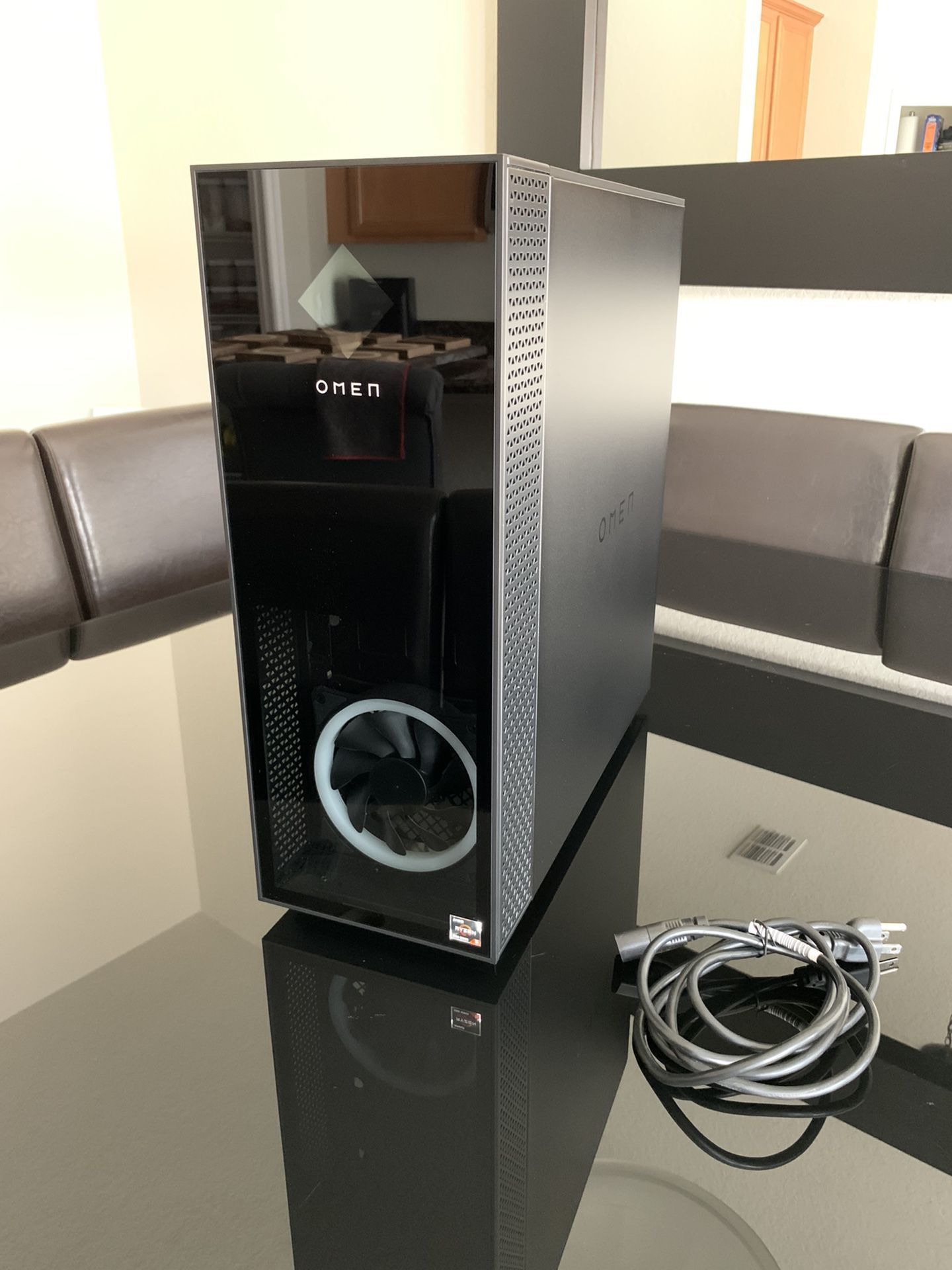 HP OMEN 30L Gaming PC AMD Ryzen 5 5600X 8GB Ram NVIDIA GeForce RTX 3090 ...