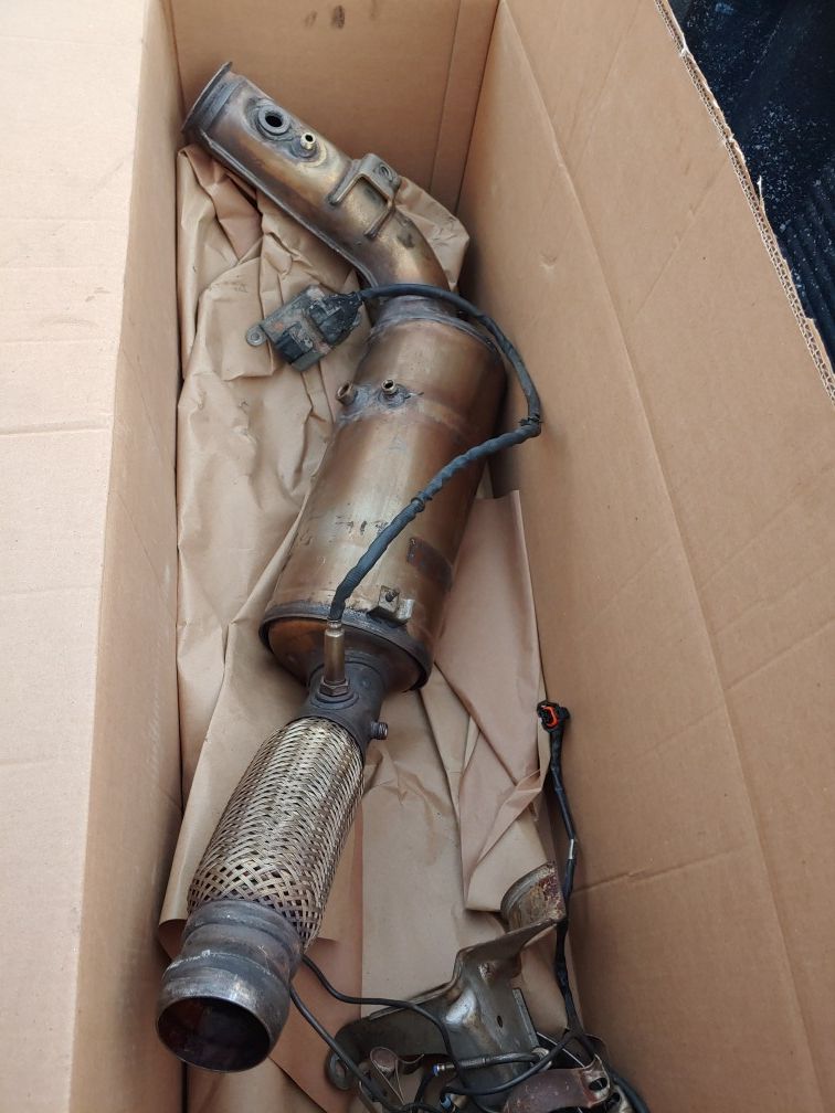2010-2018 Mercedes Sprinter Exhaust DPF/Catalytic for Sale in Costa ...