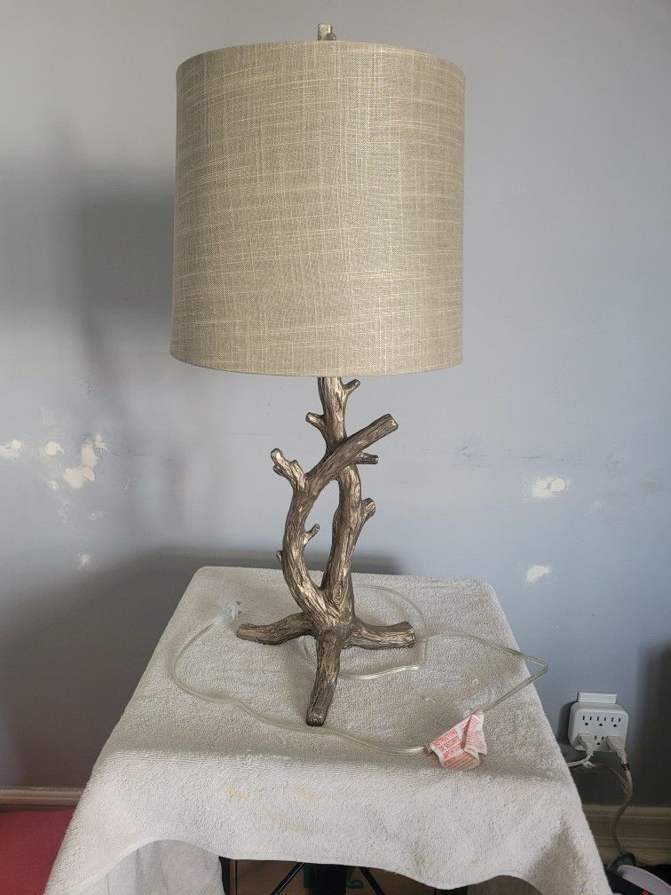 Tree Branch Lamp for Sale in Fullerton, CA - OfferUp
