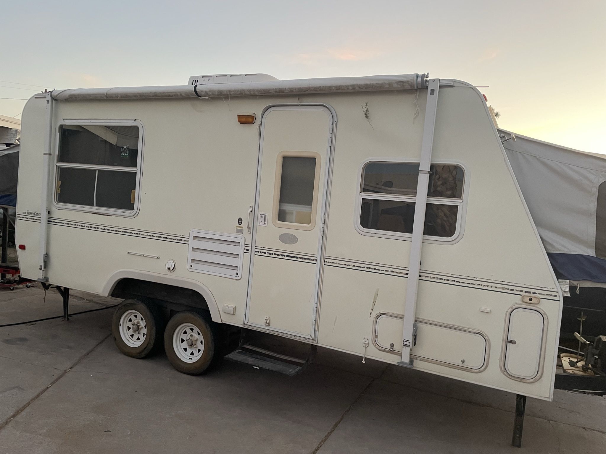 2002 Starlight 21 Foot Travel Trailer Trailer For Sale In Mesa AZ 2002-starlight-21-foot-travel-trailer-trailer-for-sale-in-mesa-az