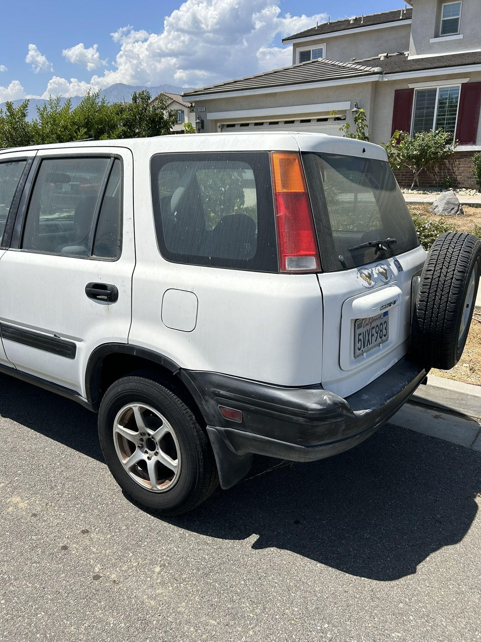 2000 Honda Cr-V for Sale in Fontana, CA - OfferUp