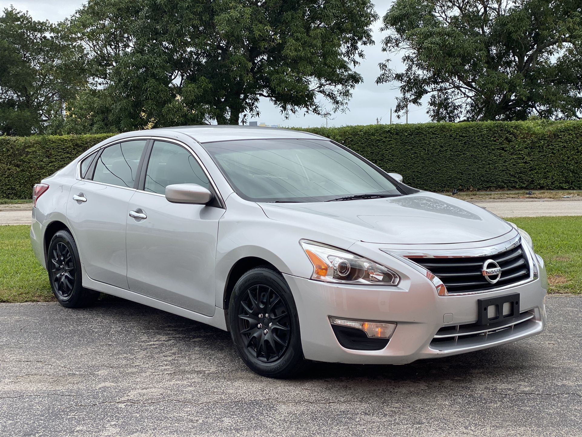 2013 Nissan Altima for Sale in Miami, FL - OfferUp