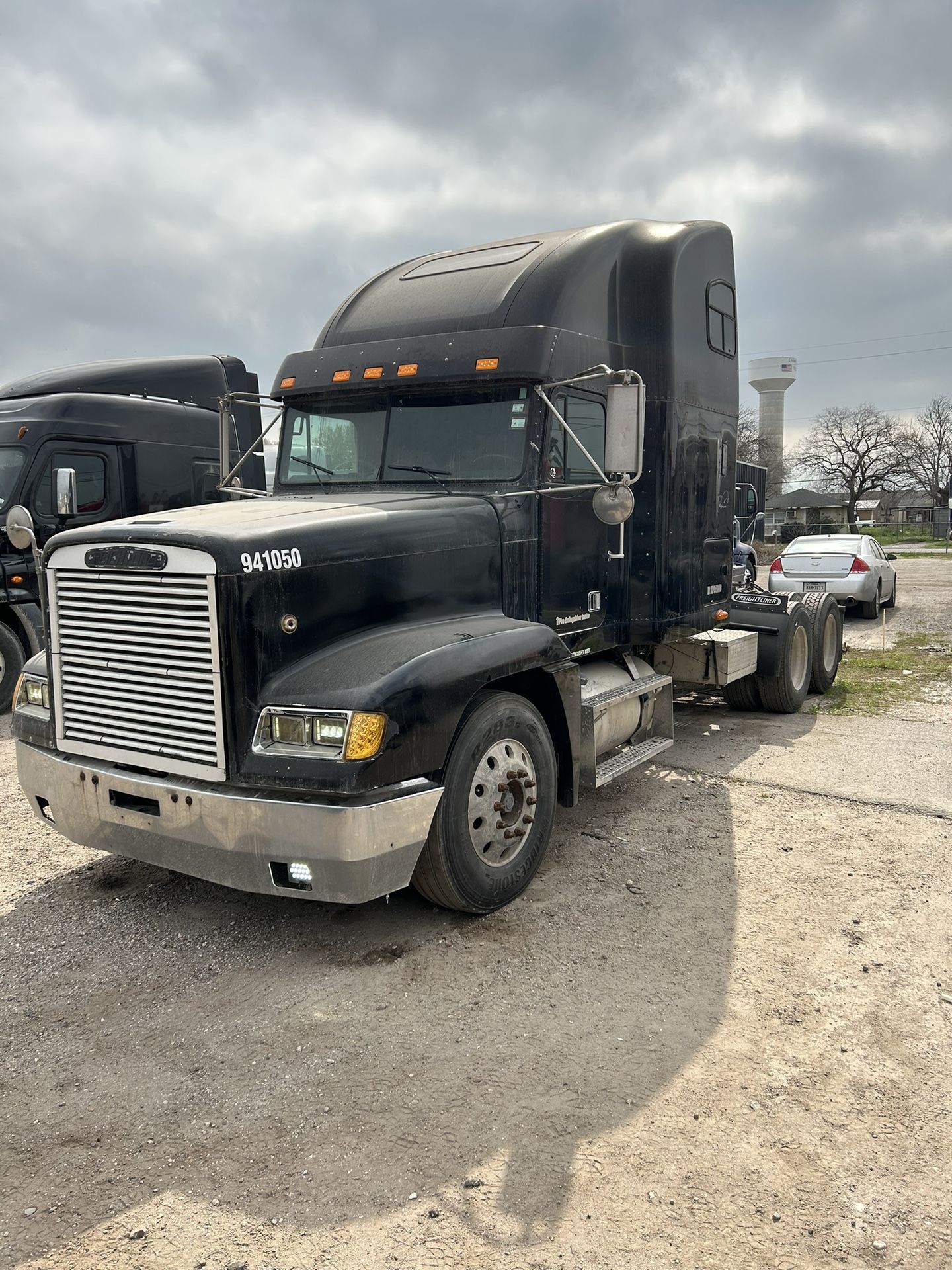 1999 Freightliner Fld for Sale in Houston, TX - OfferUp