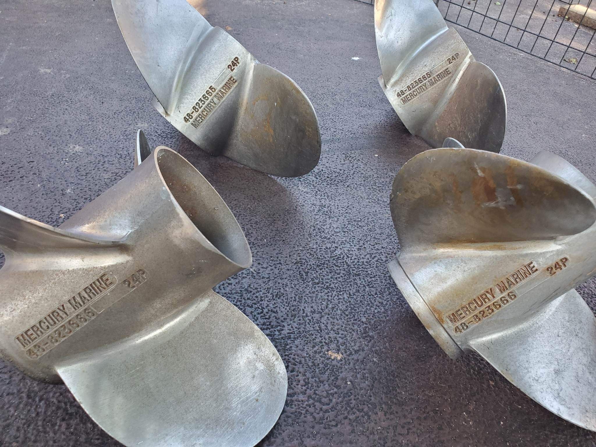 Two sets Bravo III props 24 pitch for Sale in Lake Worth, FL - OfferUp