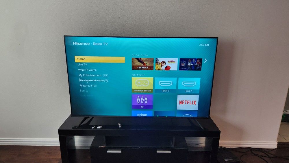 65" Roku TV for Sale in Fort Worth, TX - OfferUp