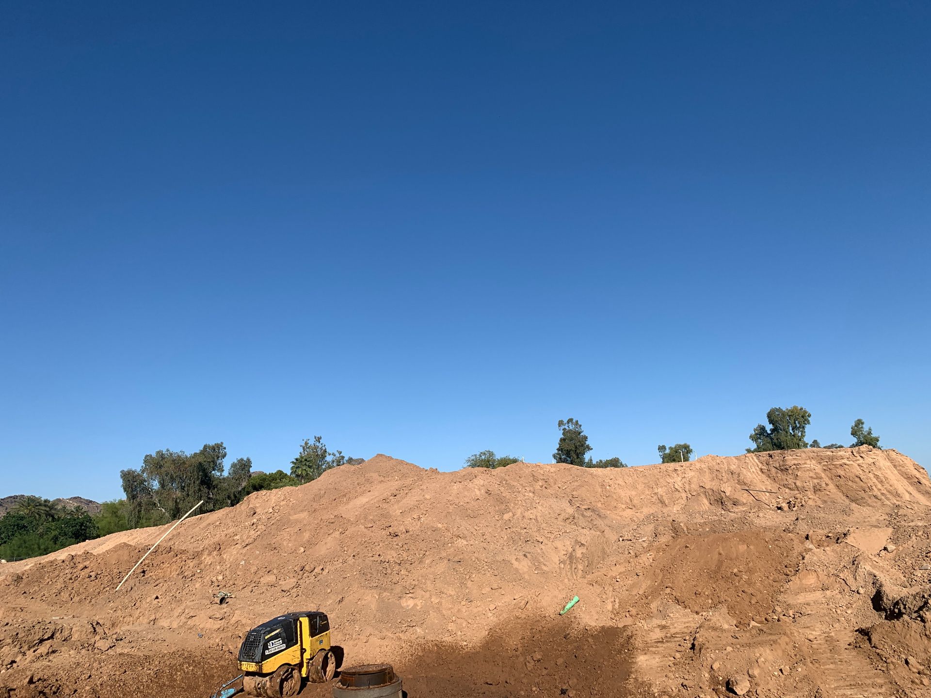 Tons of clean fill dirt for Sale in Phoenix, AZ - OfferUp