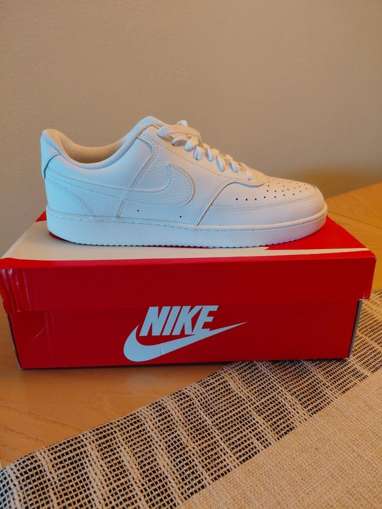 Nike Court Vision Low Triple White for Sale in Durham, NC - OfferUp