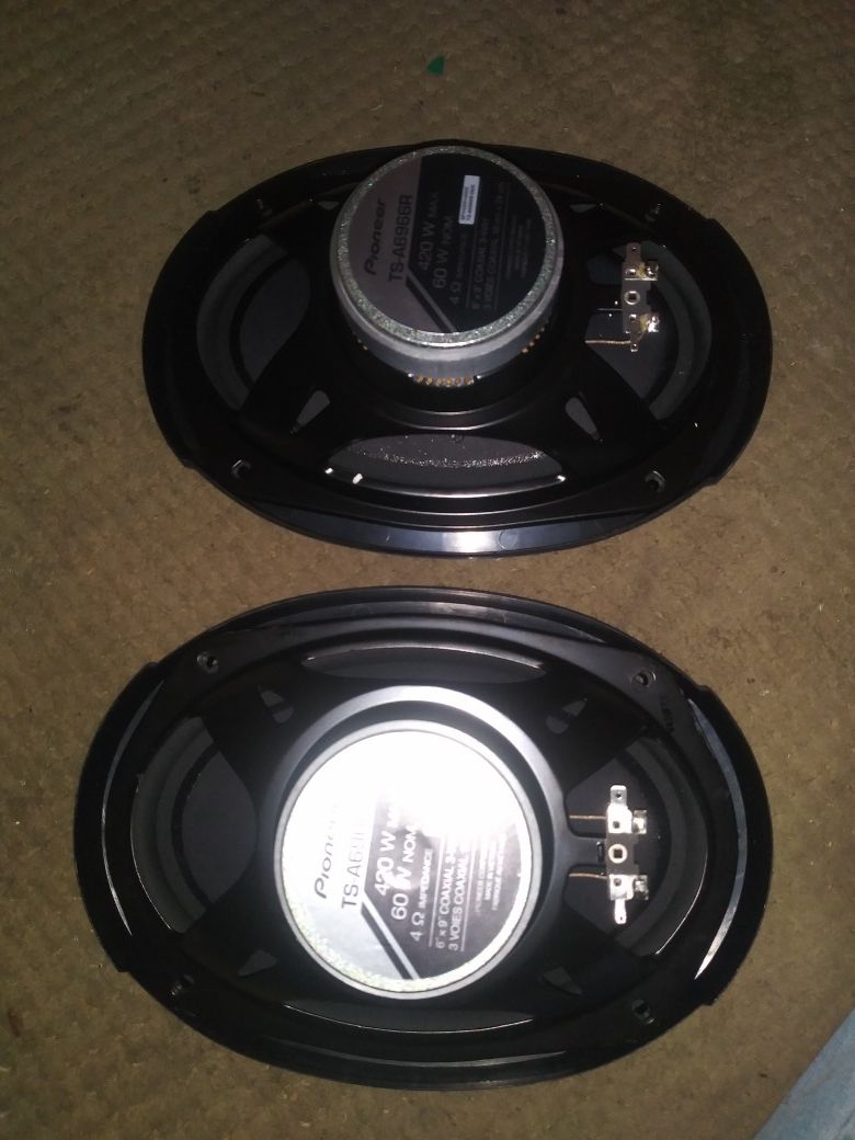 420 W Max Pioneer 6X9 (TS-A6966R) Car Audio Speakers for Sale in Philadelphia, PA - OfferUp