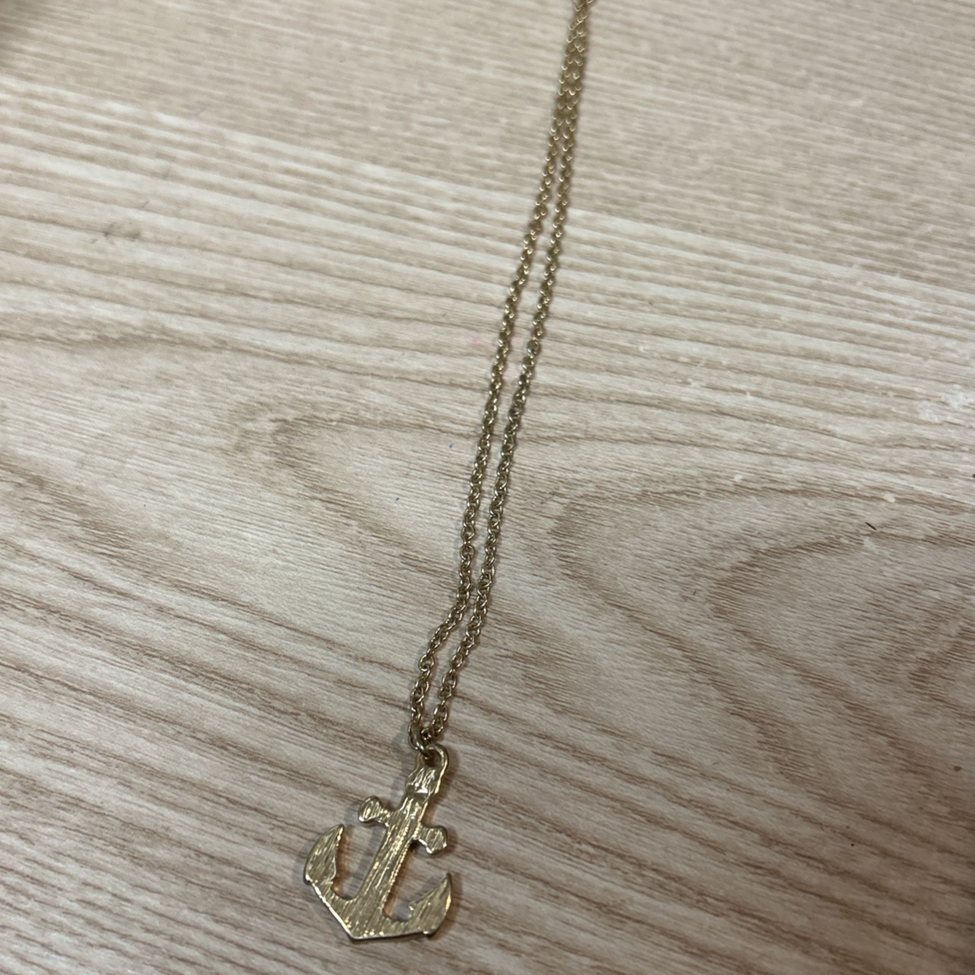 Red Anchor Necklaces for Sale in Bakersfield, CA - OfferUp