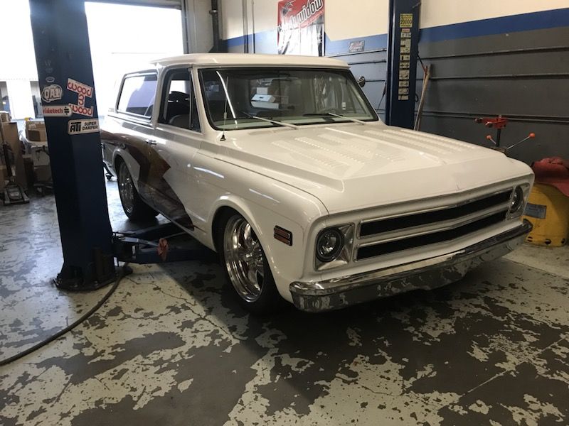 67-68 Chevy c10 blazer k5 louvered steel hood for Sale in Stevenson ...
