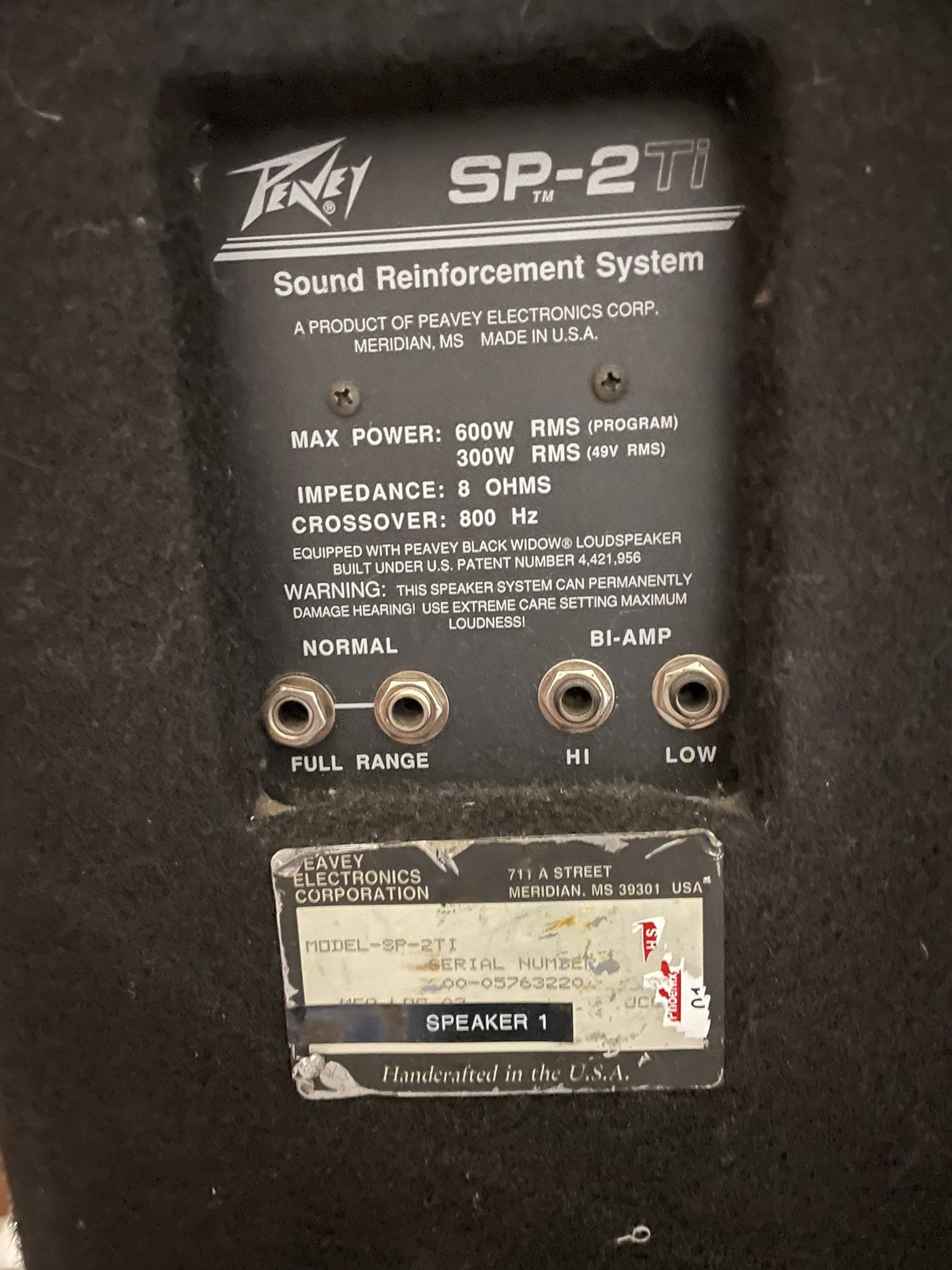 PEAVEY SP—2TI Speakers for Sale in Peoria, AZ - OfferUp