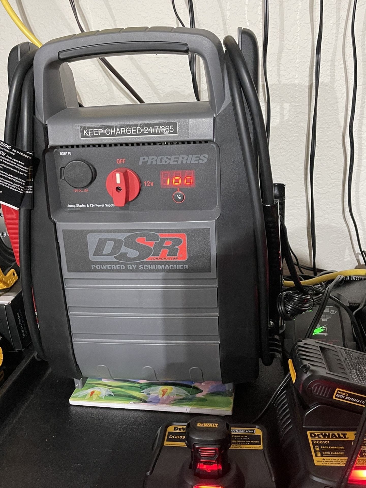 Schumacher DSR 116 Pro Series Jump Starter/12 V Power Supply (NEW ...