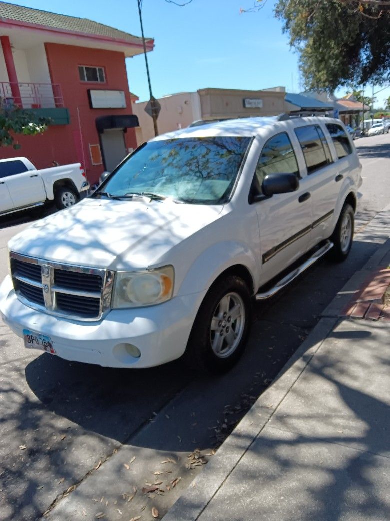 2007 Dodge Durango for Sale in Stockton, CA - OfferUp