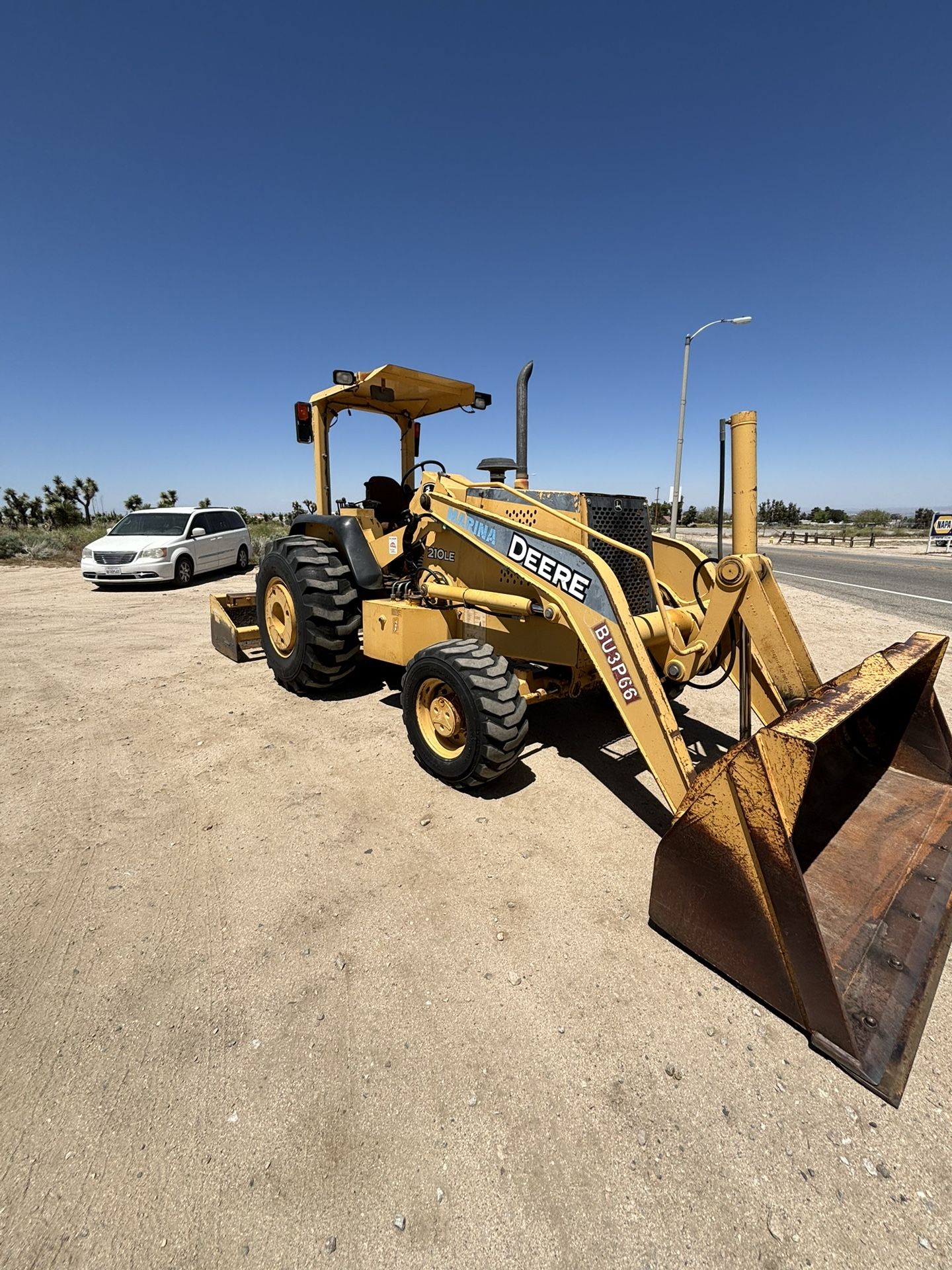 John Deere 210 LE for Sale in Phelan, CA - OfferUp