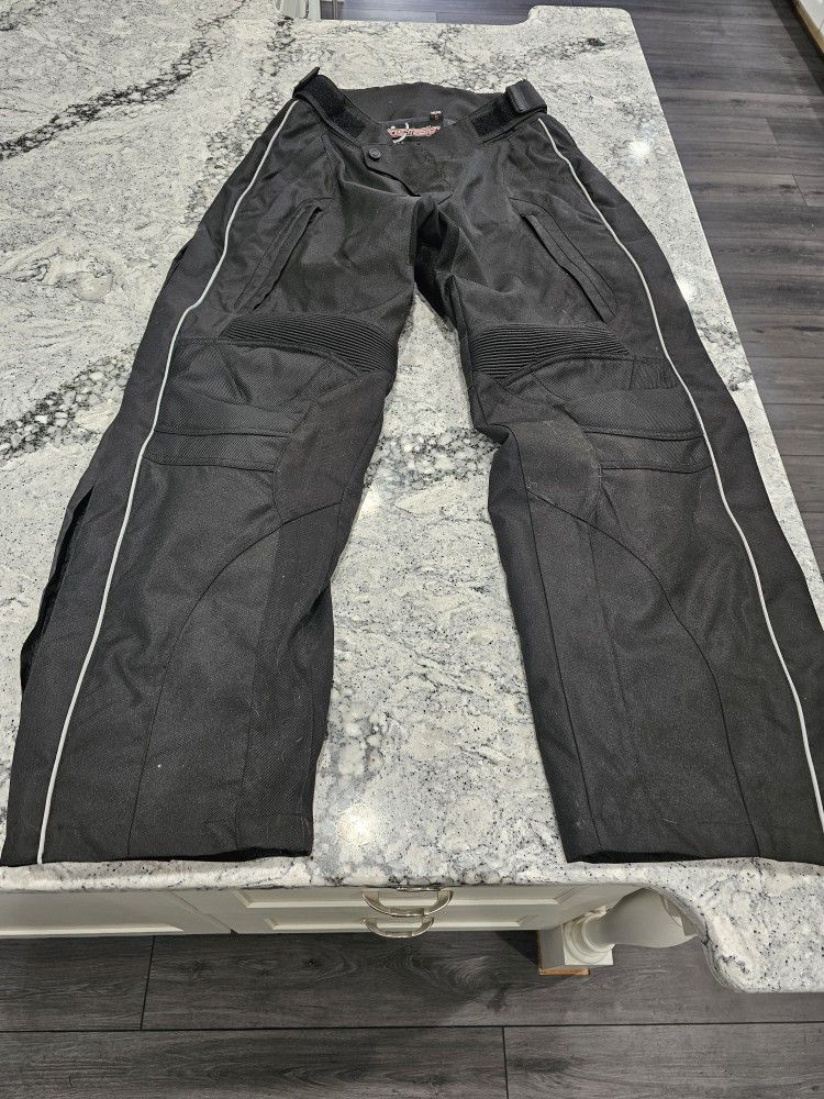 Tourmaster Motorcycle Men's Overpant for Sale in Covington, WA - OfferUp