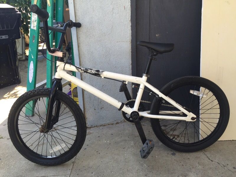 20" haro bike for Sale in Fontana, CA - OfferUp