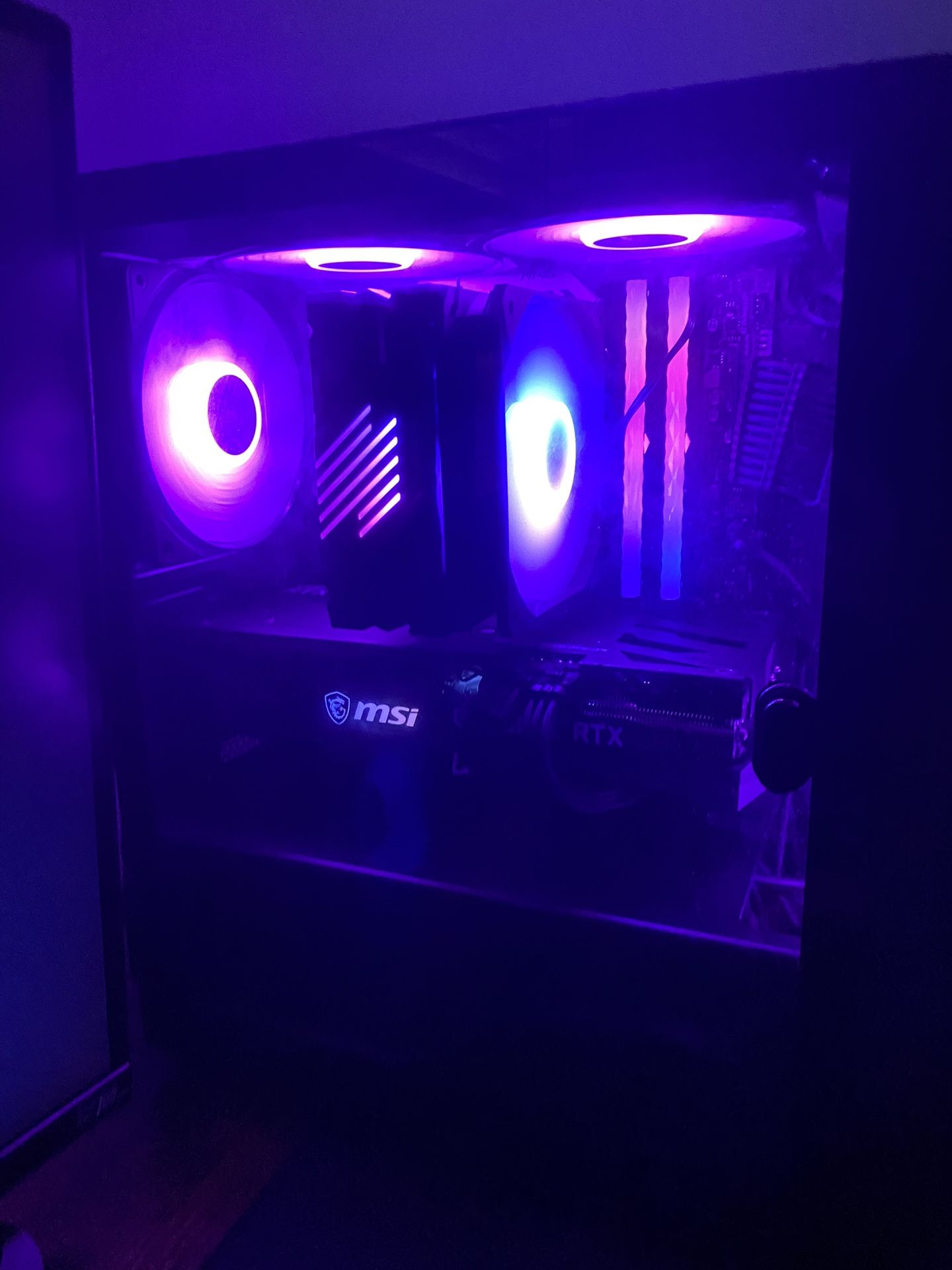 Gaming Pc BEST OFFER GETS IT for Sale in Seattle, WA - OfferUp