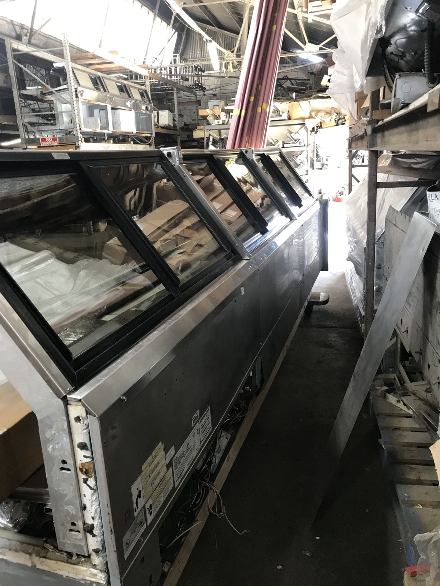 Meat case Hussmann 2009 for Sale in Los Angeles, CA - OfferUp