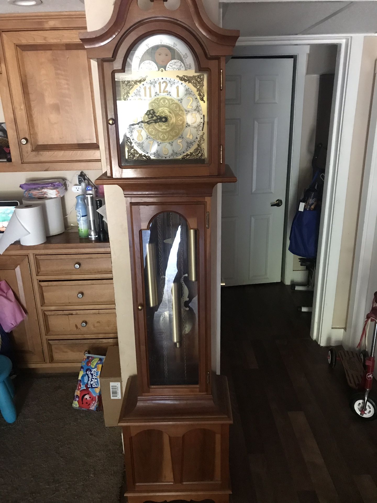 Grandfather Clock for Sale in Clifton Heights, PA - OfferUp