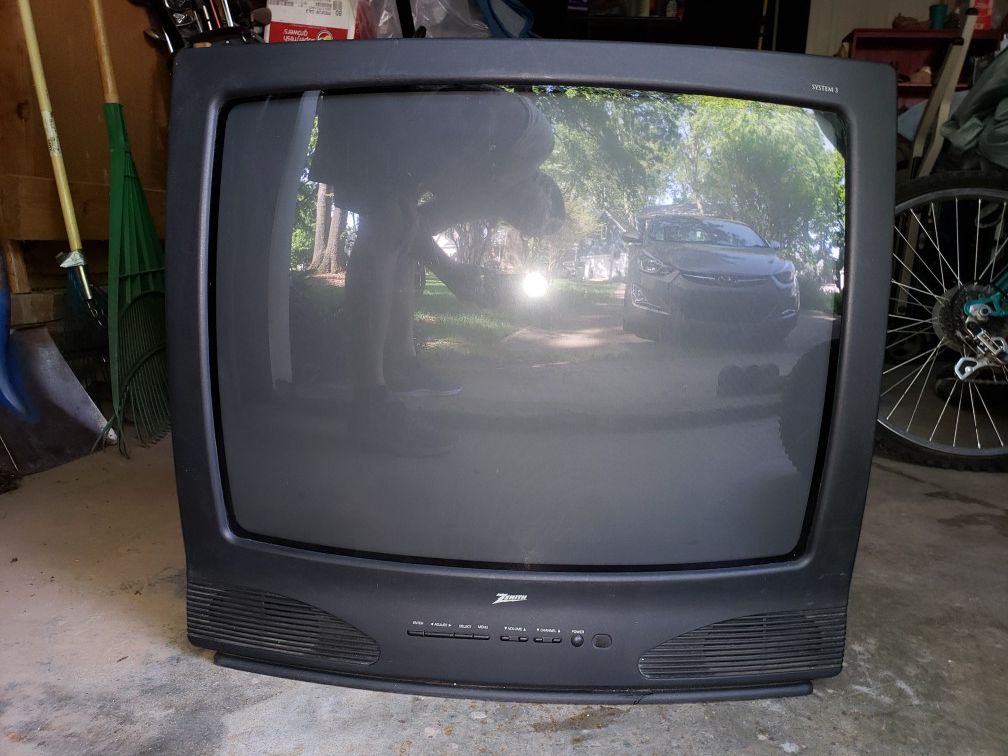 27 inch ZENITH CRT TV! for Sale in Raleigh, NC - OfferUp