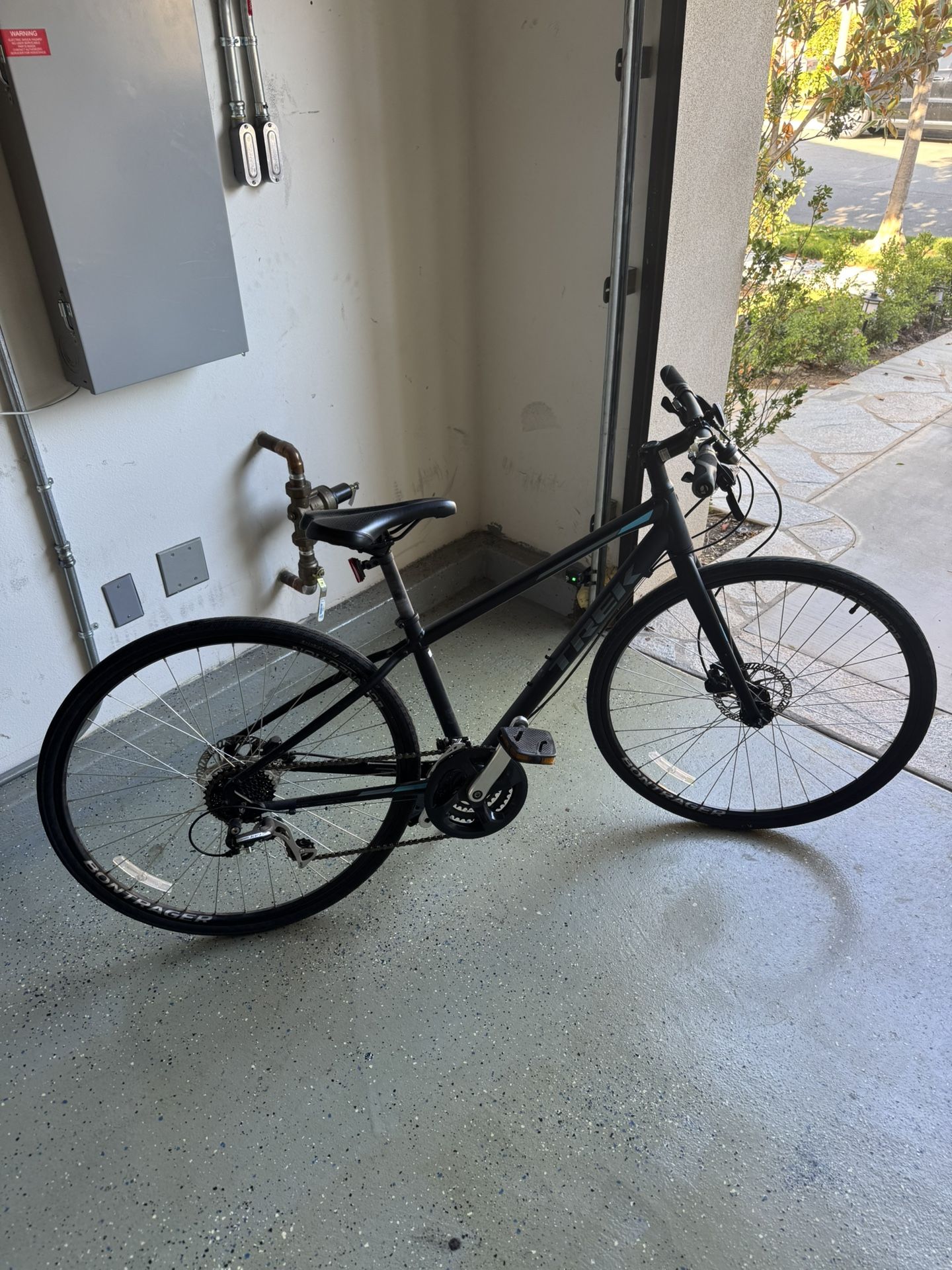 Trek FX2 Size Small for Sale in Irvine, CA - OfferUp