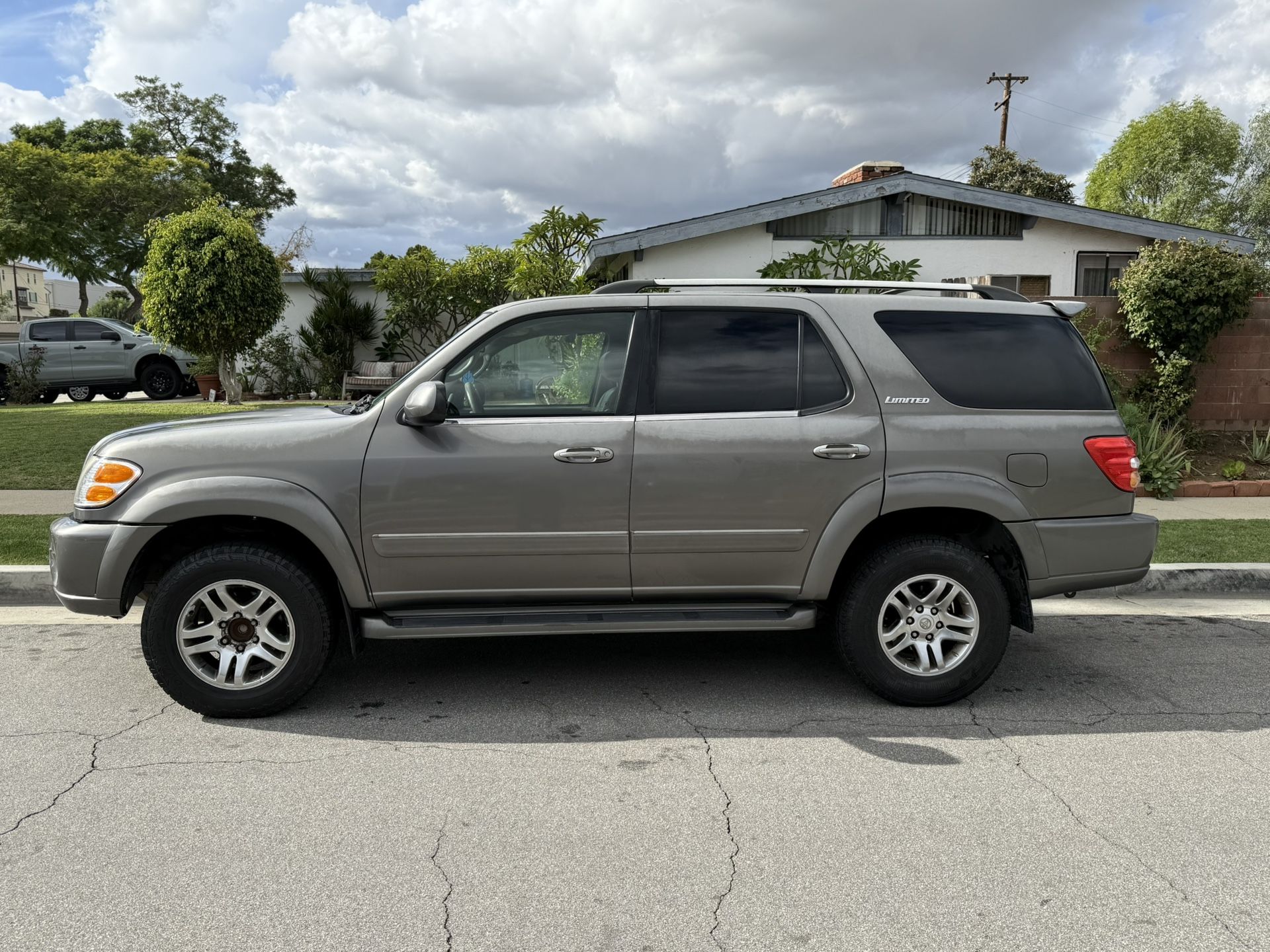 2003 Toyota Sequoia for Sale in Whittier, CA - OfferUp