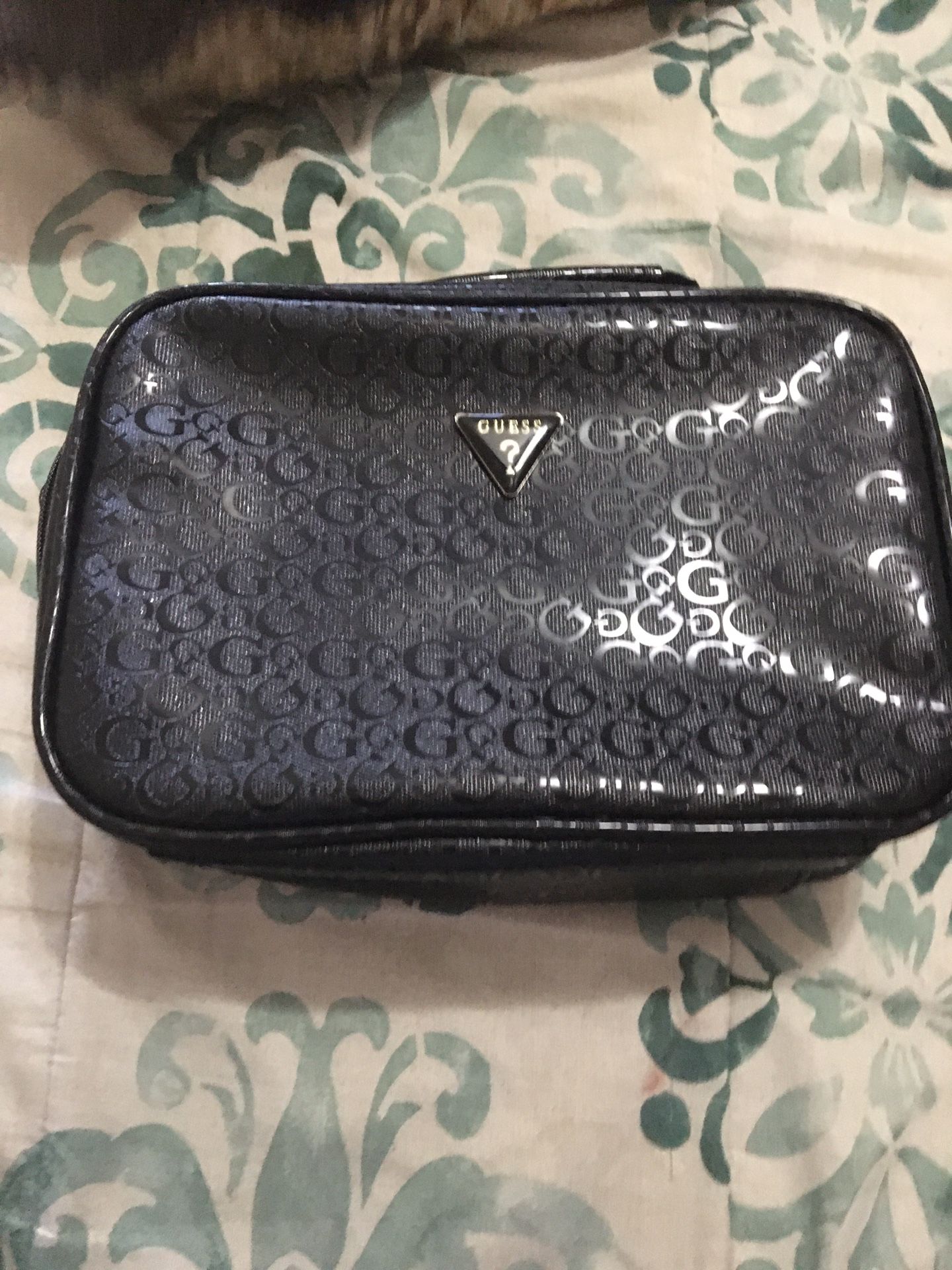 Guess Lunchbox Guess Lunch Tote Guess Lunch Box