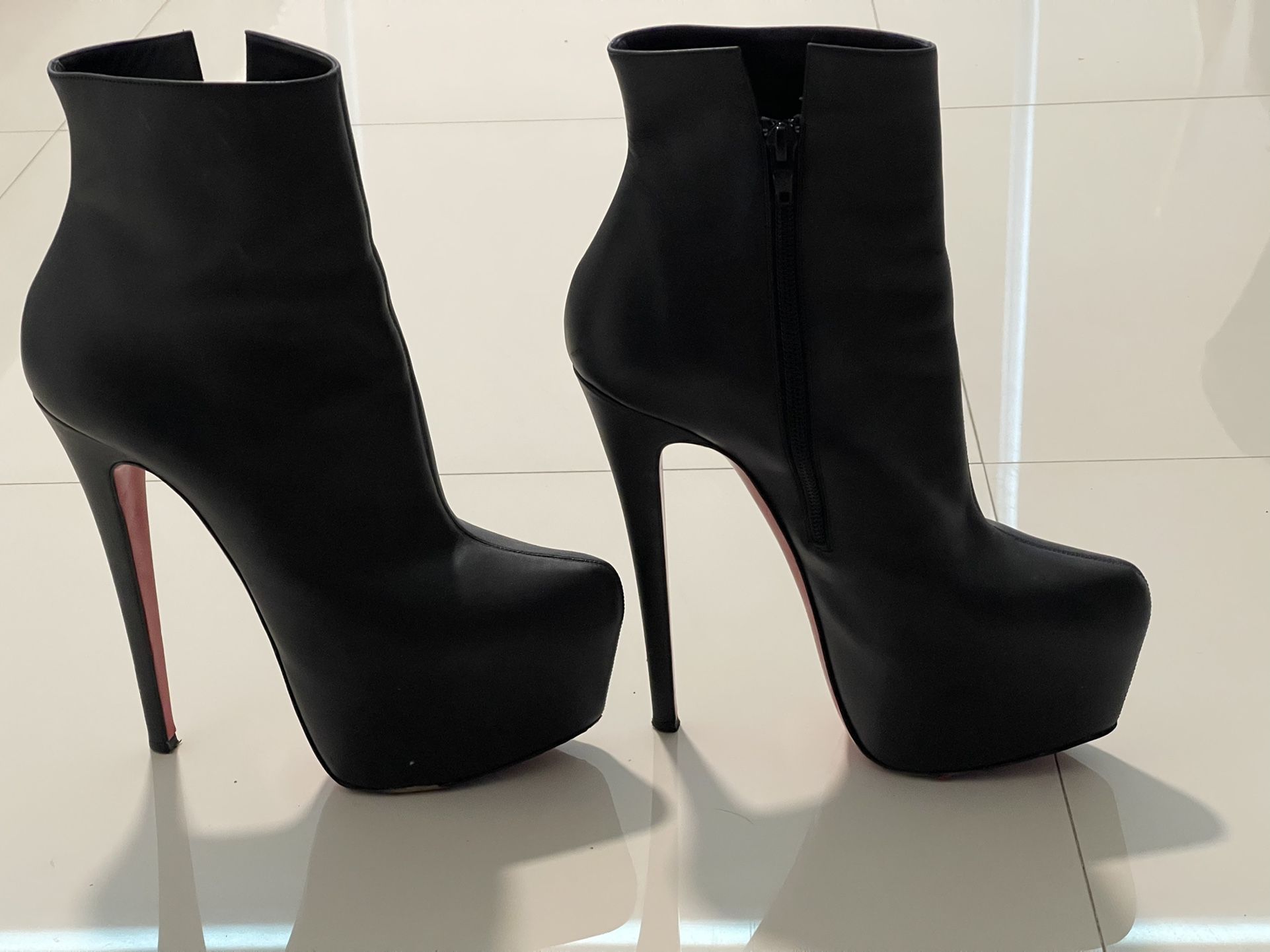 Christian Louboutin Daf Daffodil Boots Calf Black 160 Heel for Sale in ...