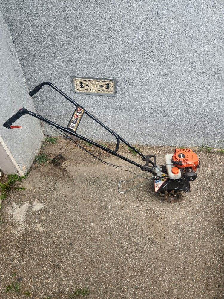ECHO TC-210 Gas Tiller Used In Great Condition for Sale in Lawndale, CA ...