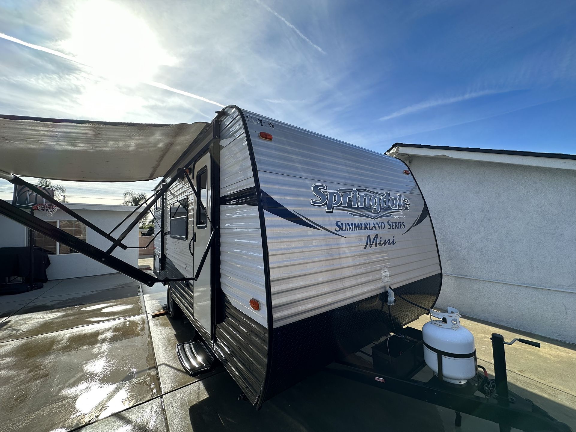 2017 Springdale Summerland Mini Series 18 Ft. Travel Trailer for Sale ...