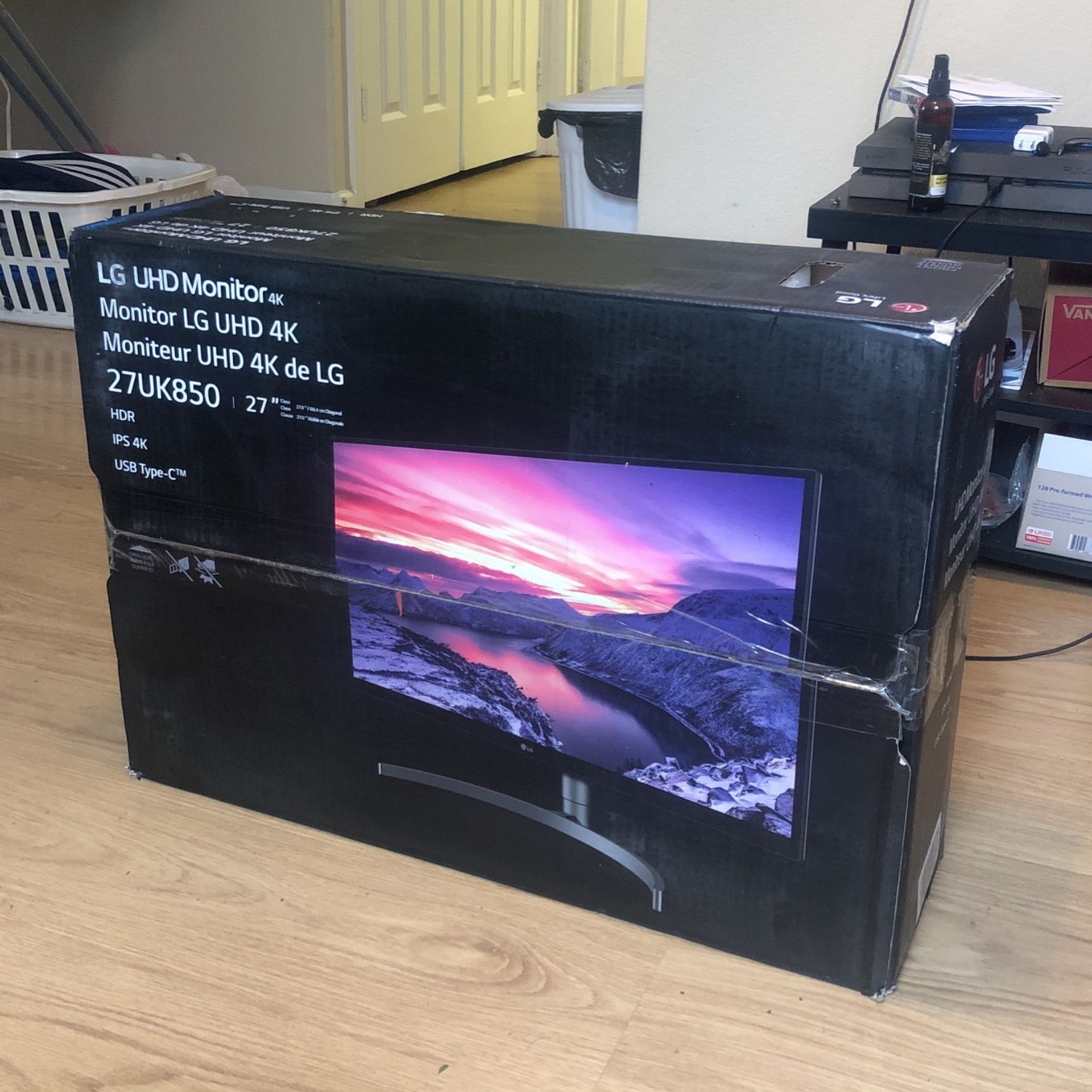 LG Monitor 27UK850-W 27" 4K UHD IPS Monitor with HDR10 with USB Type-C ...