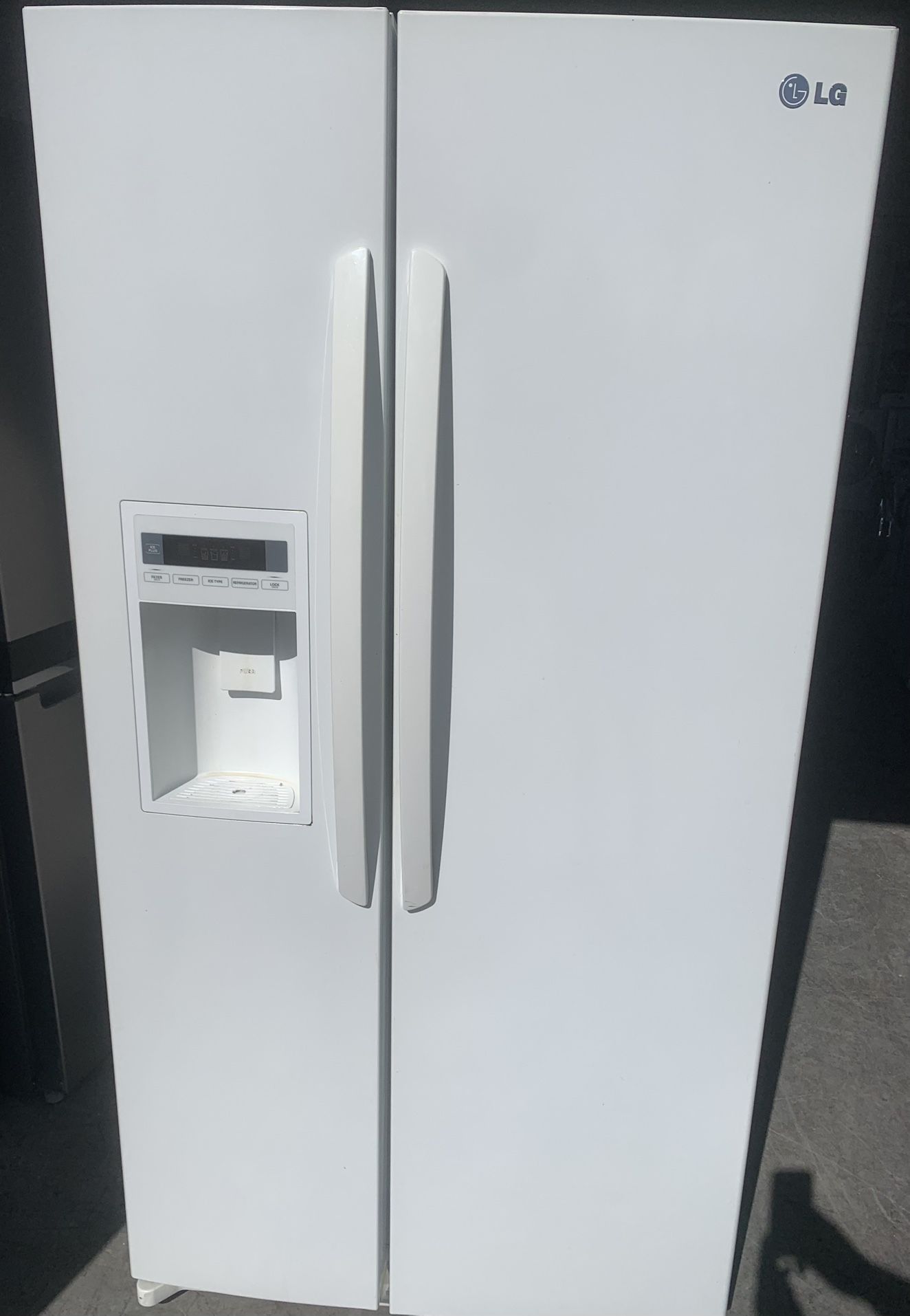 Side by Side Refrigerator for Sale in Stuart, FL - OfferUp