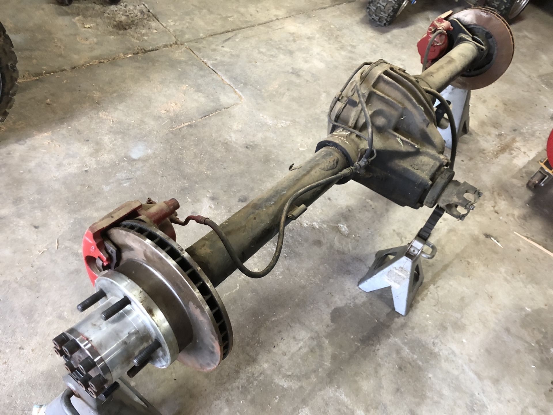 GM CORPORATE 14 BOLT REAR END for Sale in Riverside, CA - OfferUp