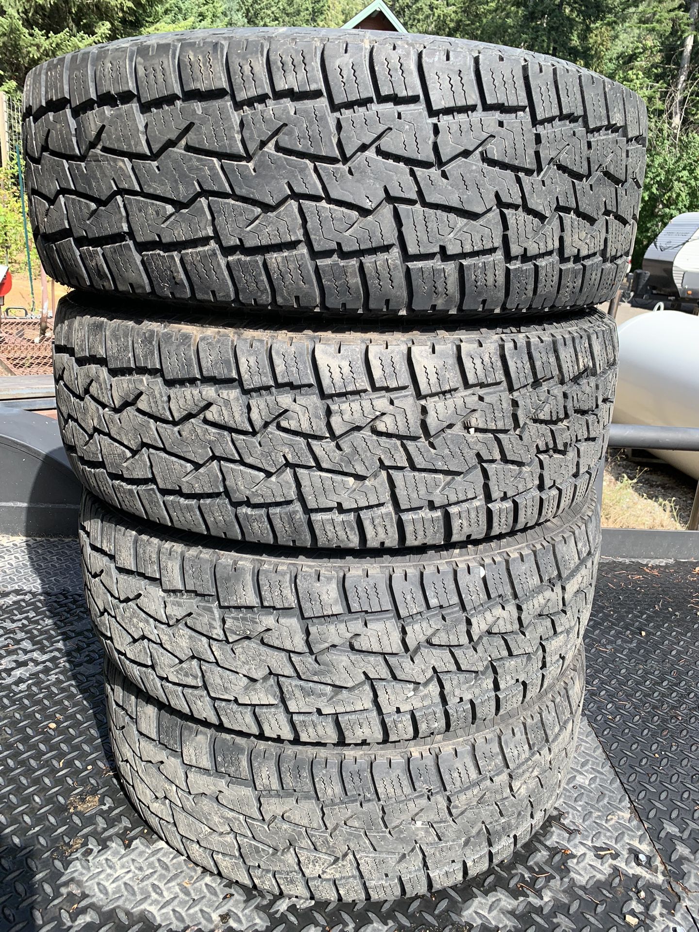 23570R16 M&S tires - $100 (Hope, ID) for Sale in Hope, ID - OfferUp