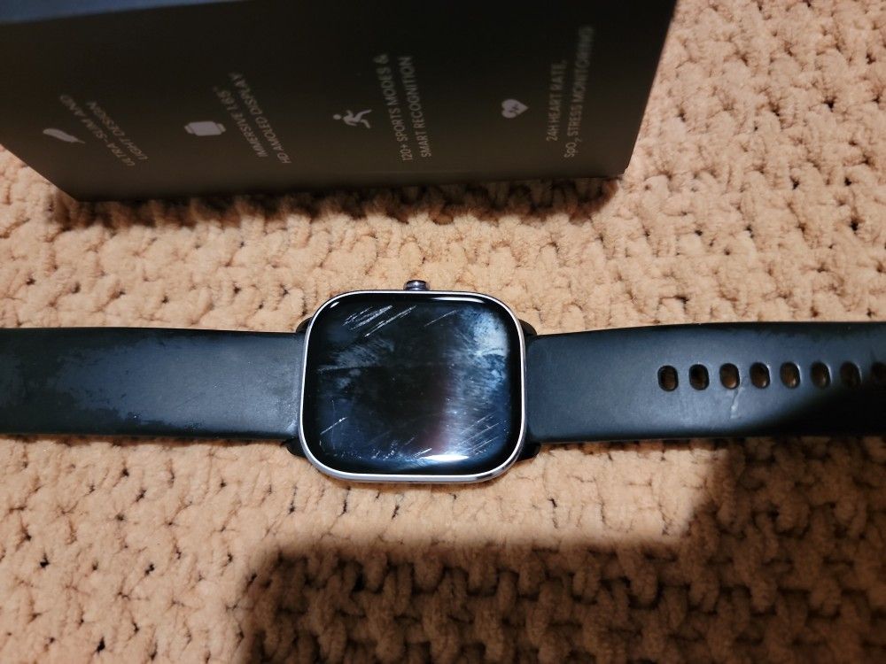Amazing GTS 4 Mini Smartwatch