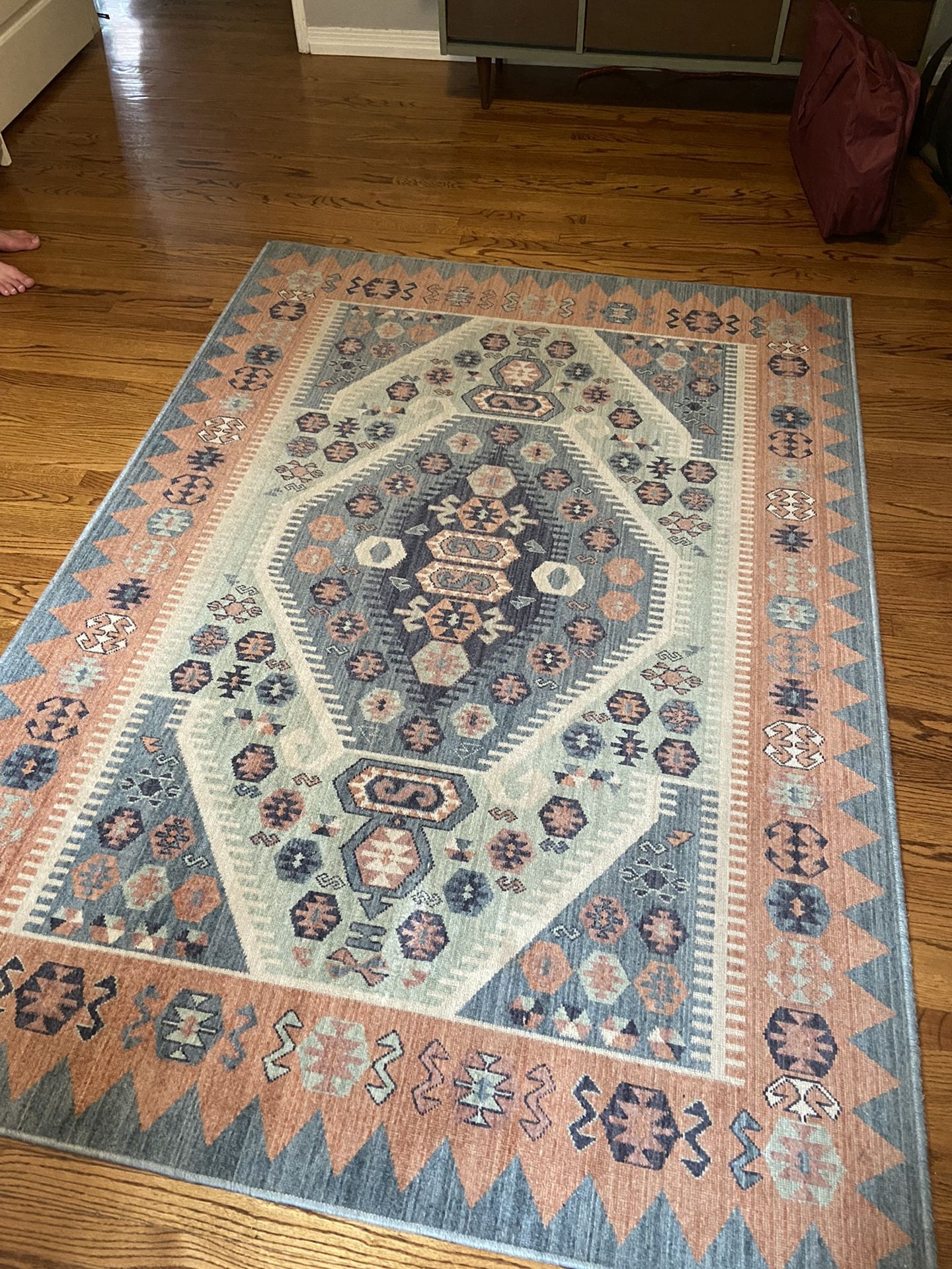 Target 5x7 Boho Area Rug for Sale in Long Beach, CA - OfferUp