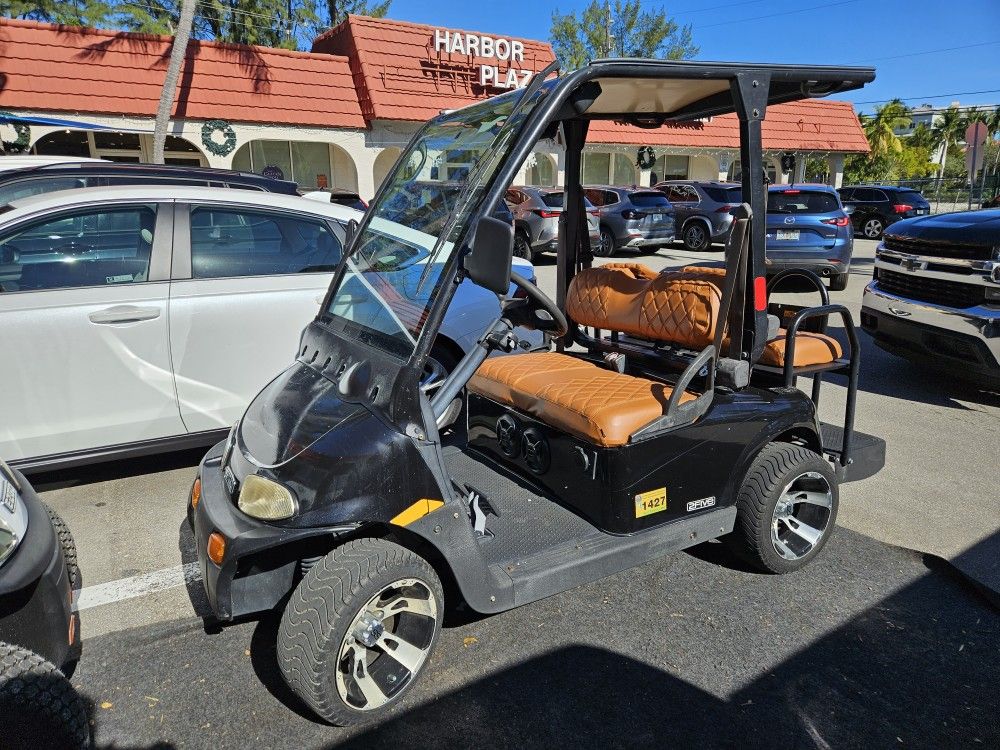 Ezgo 2five Golf Cart for Sale in Miami, FL - OfferUp