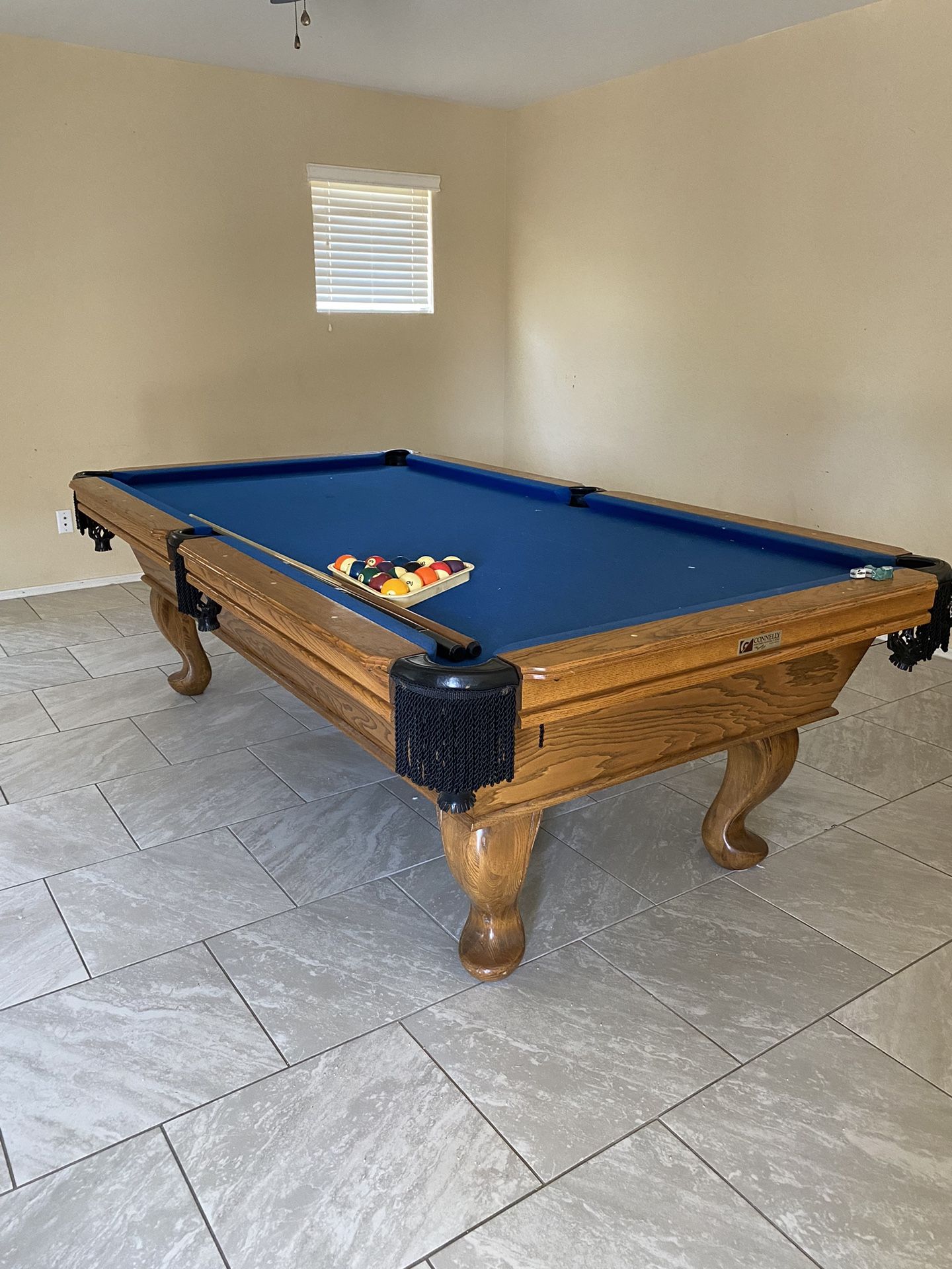 Connelly Pool Table for Sale in Tolleson, AZ - OfferUp